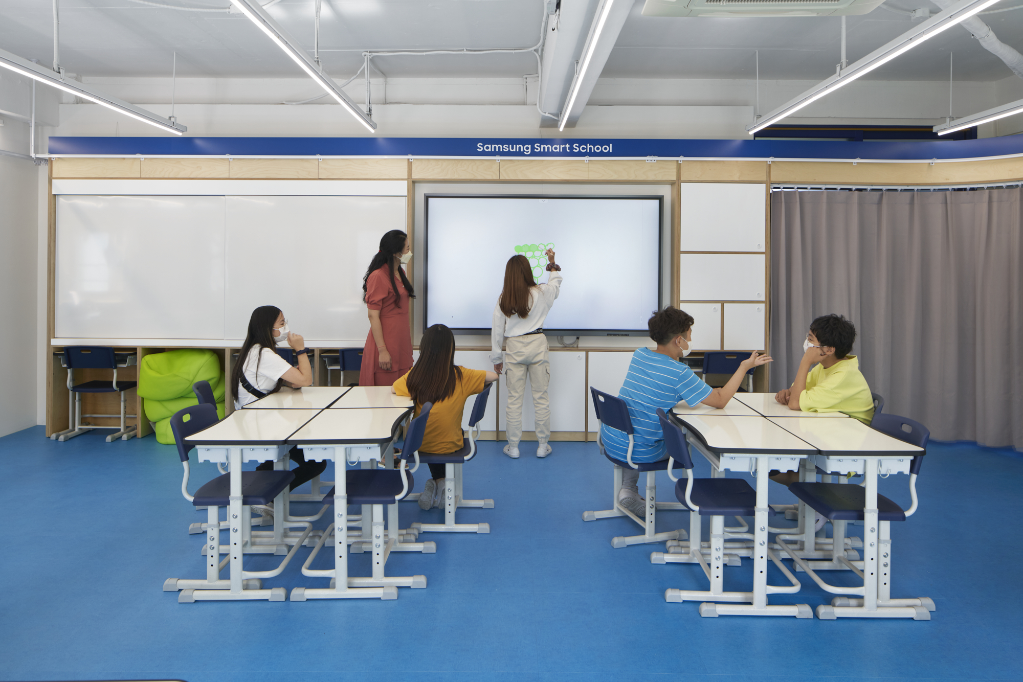 Samsung Smart School 2.0 by PRAUD - Architizer