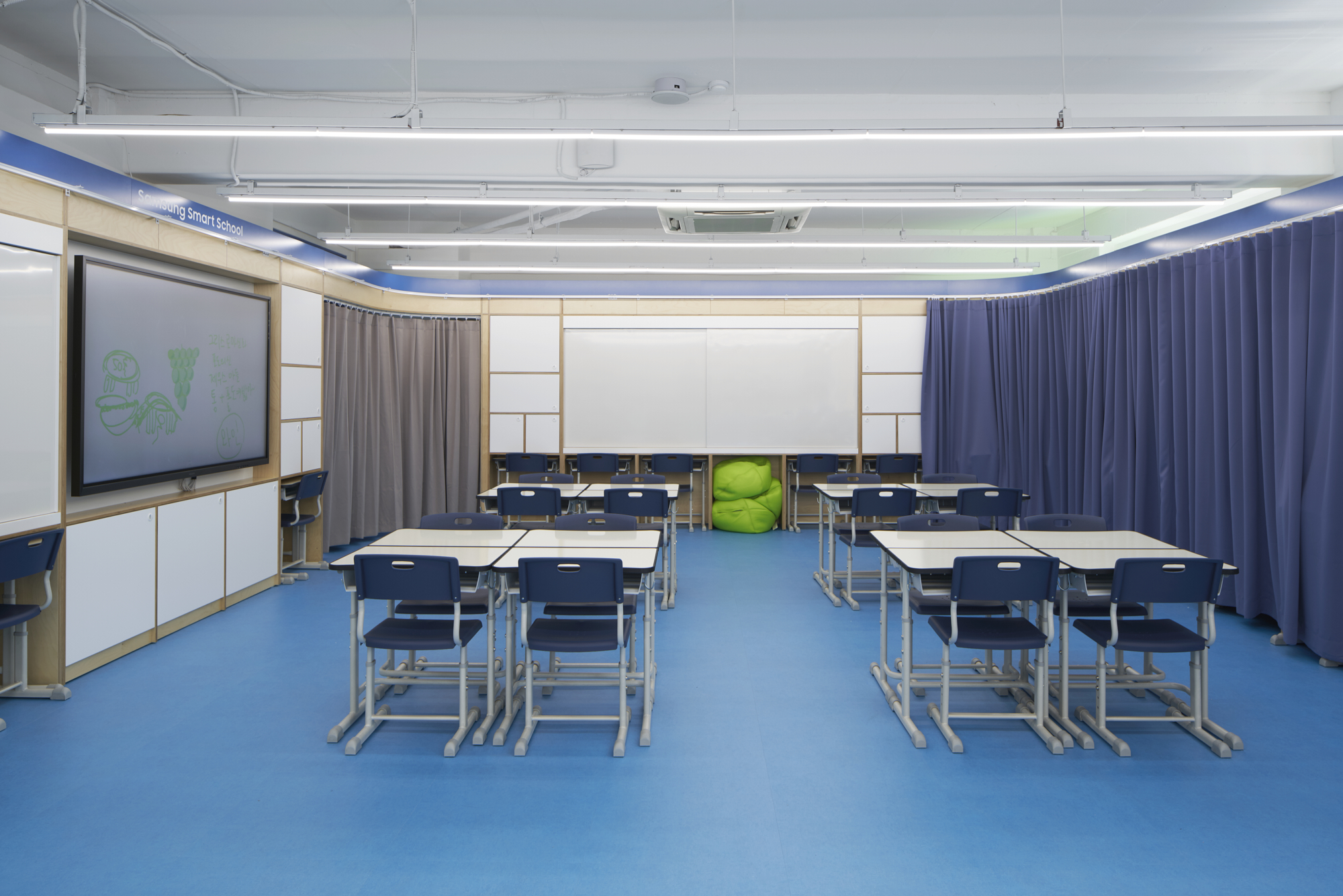Samsung Smart School 2.0 by PRAUD - Architizer