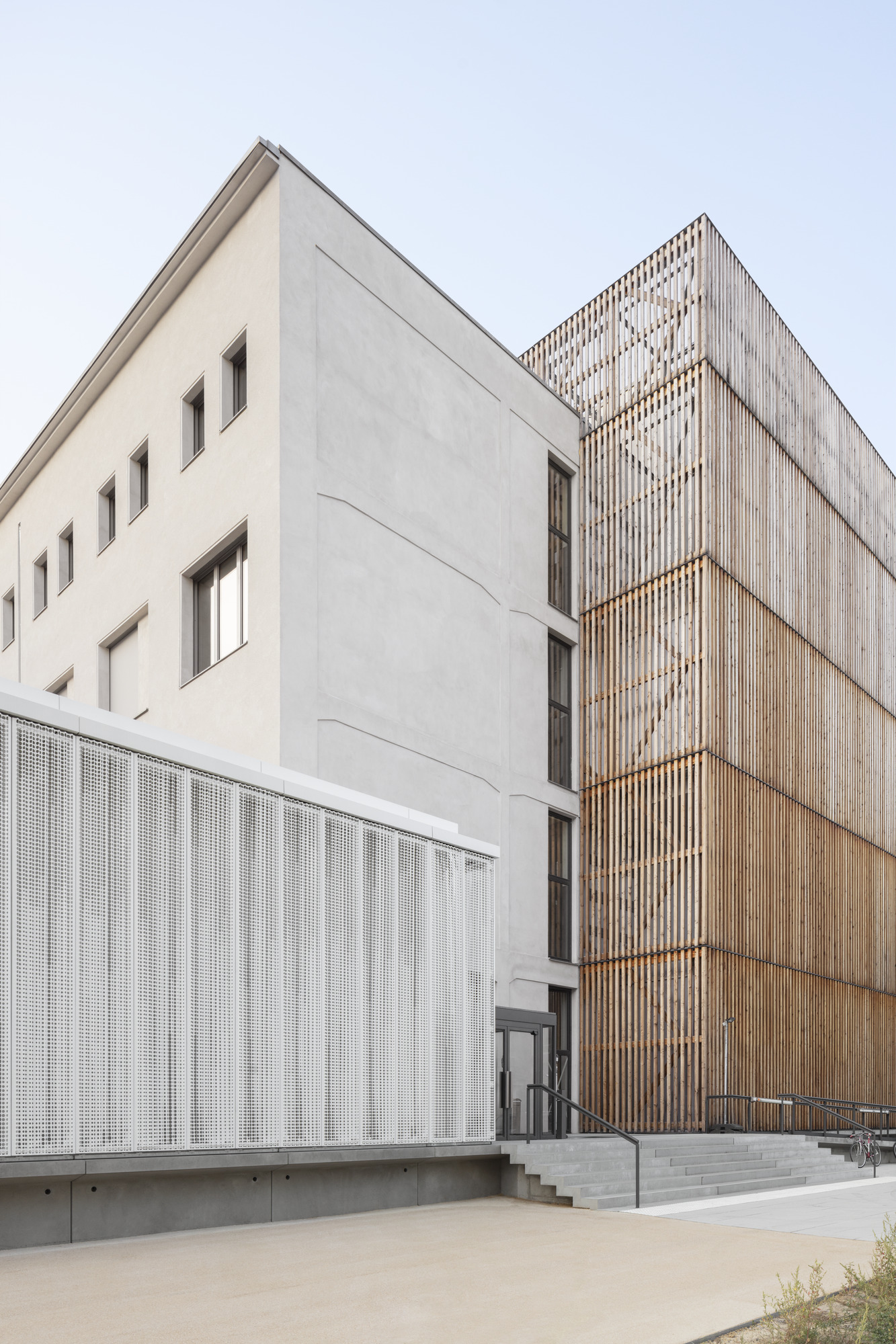 The University of performing Arts Ernst Busch / HfS Ernst Busch Berlin ...