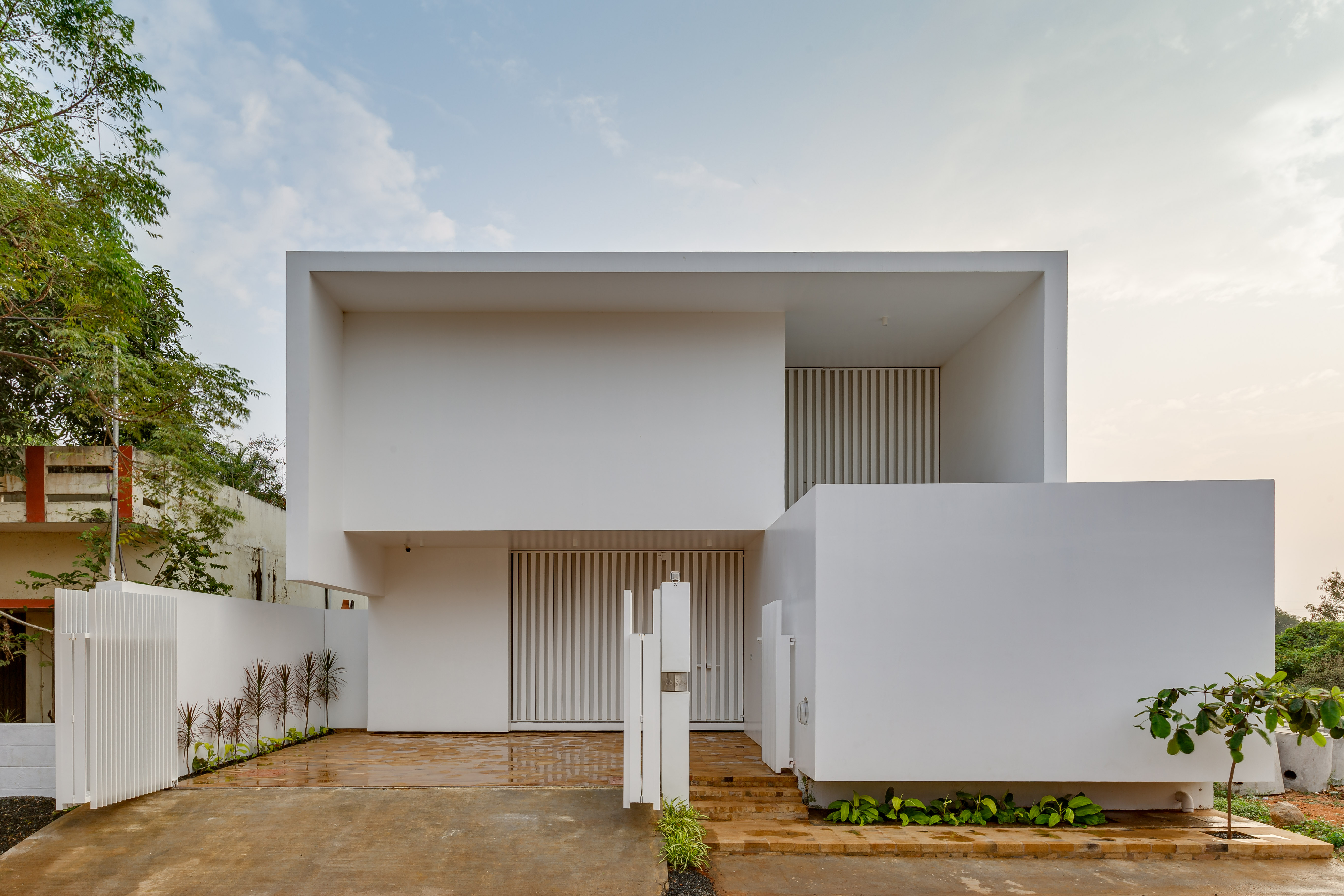 The Civil Engineer House by LID Architects - Architizer