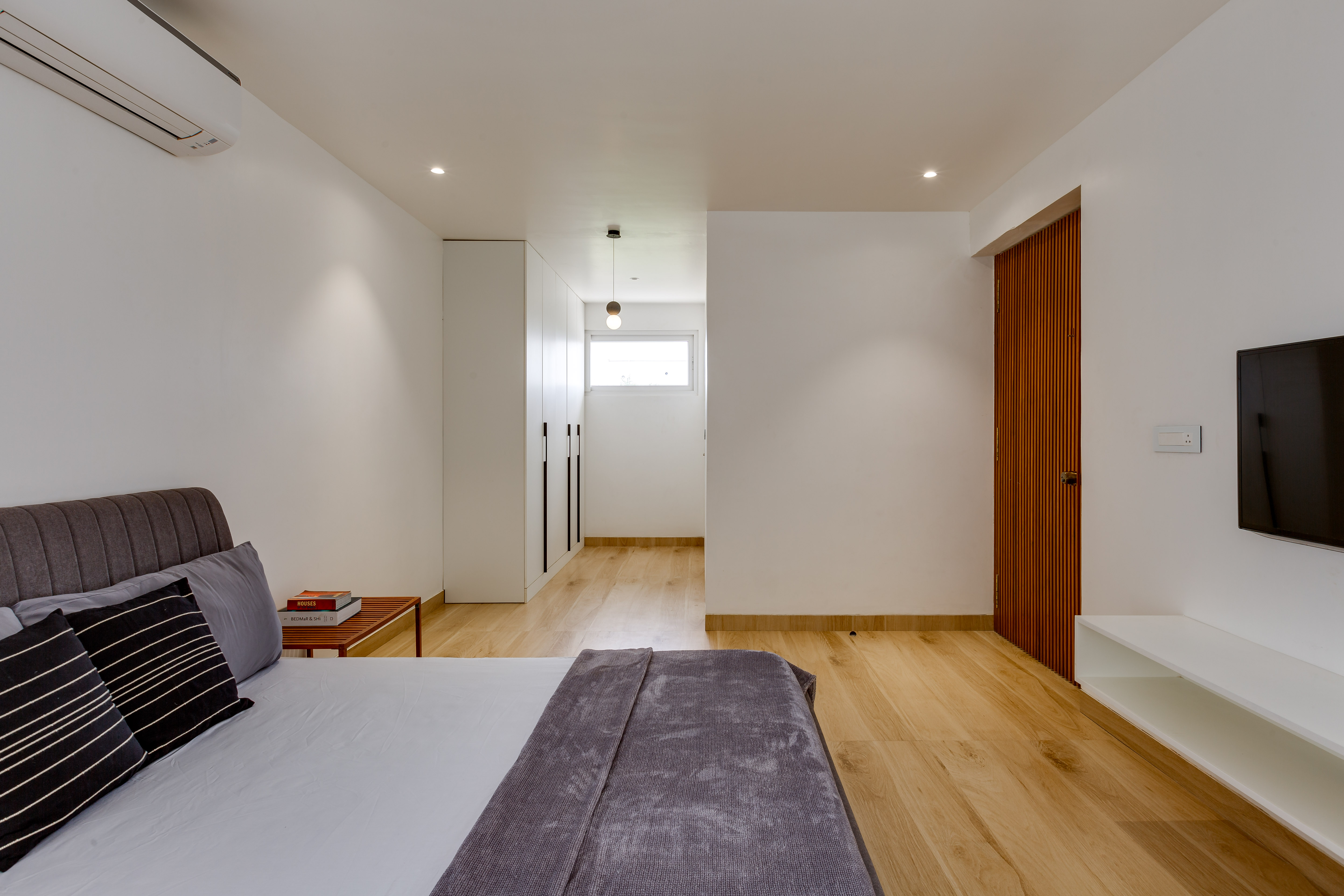 The Civil Engineer House by LID Architects - Architizer