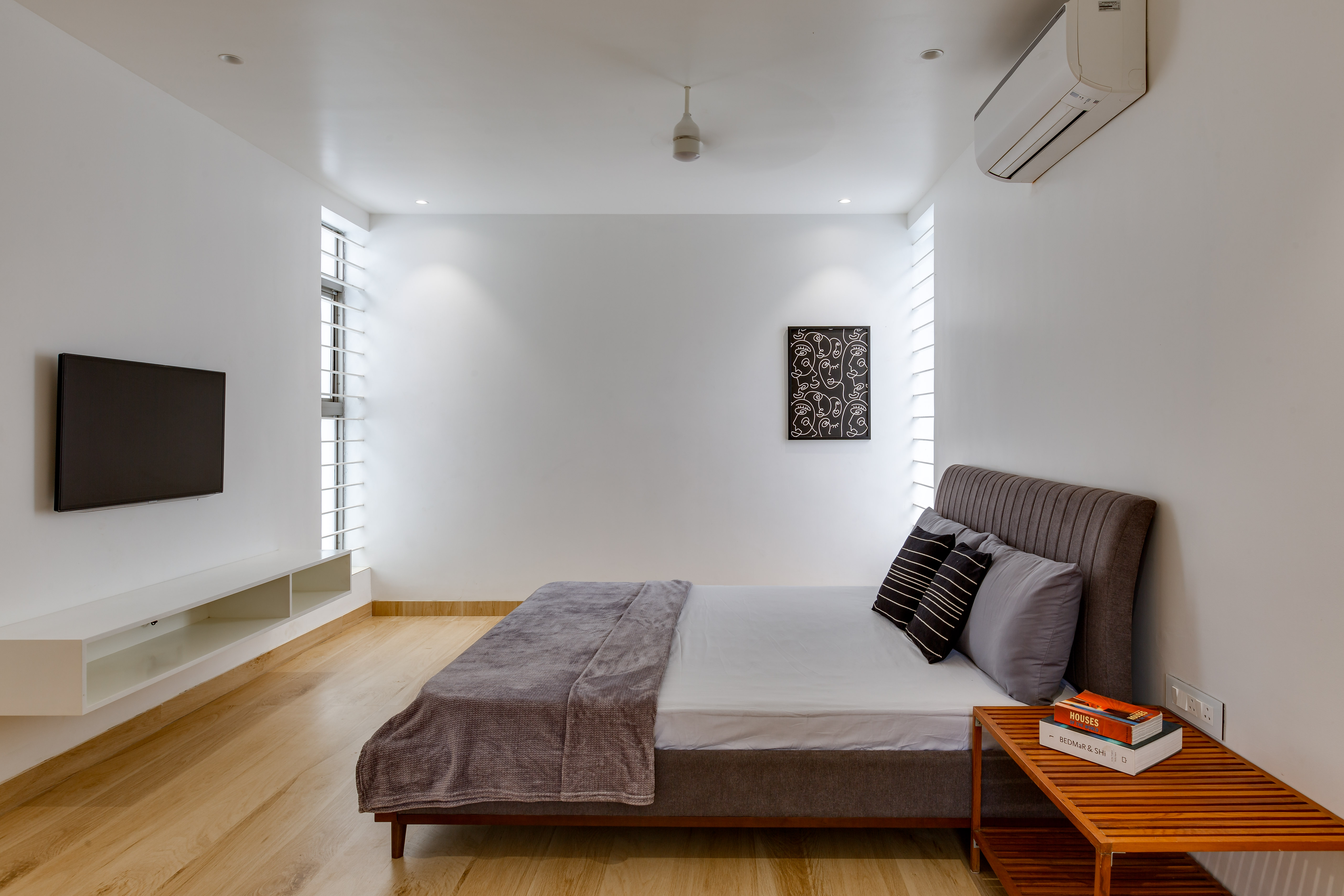 The Civil Engineer House by LID Architects - Architizer