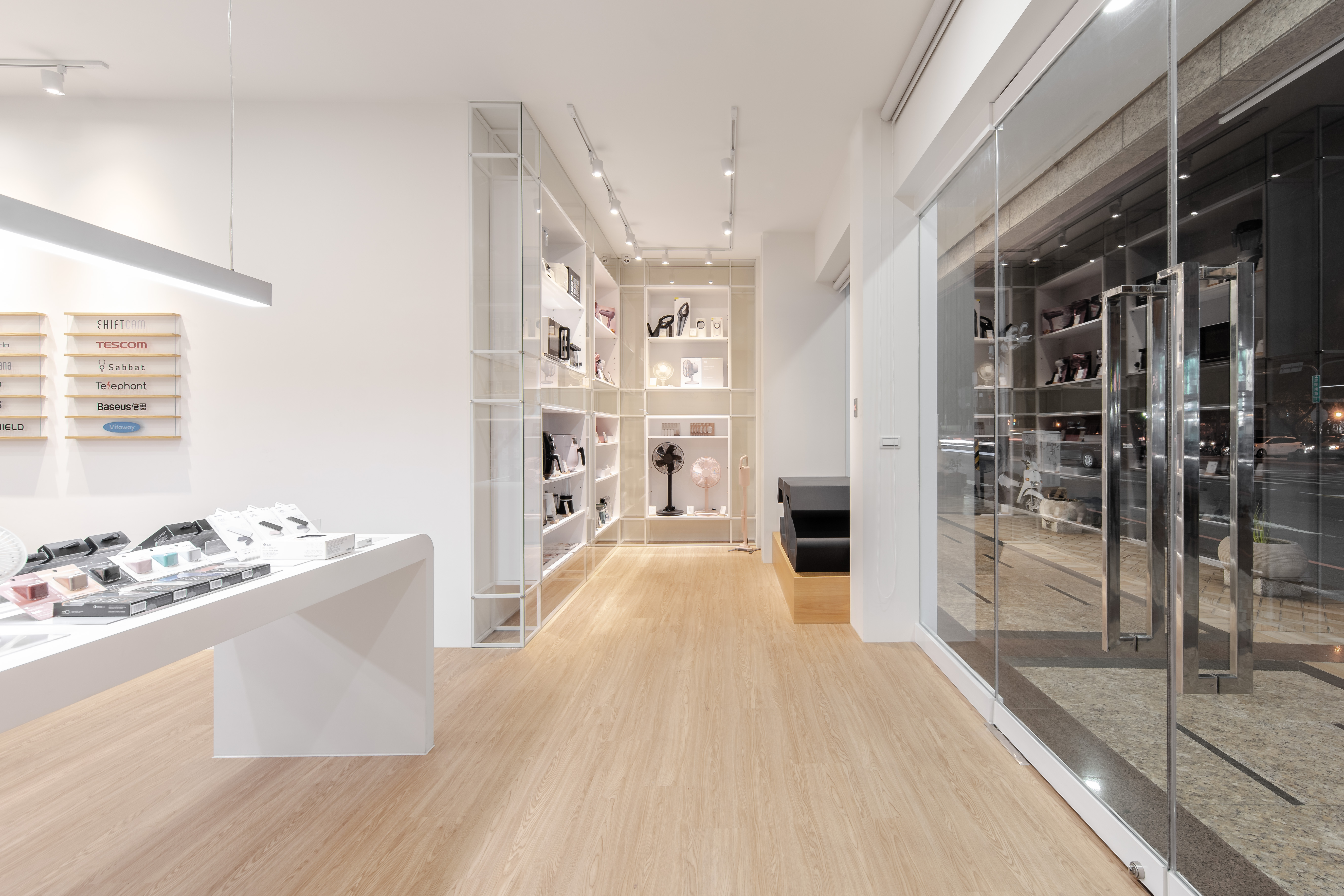JC Tech. flagship store by Haven Space Design - Architizer