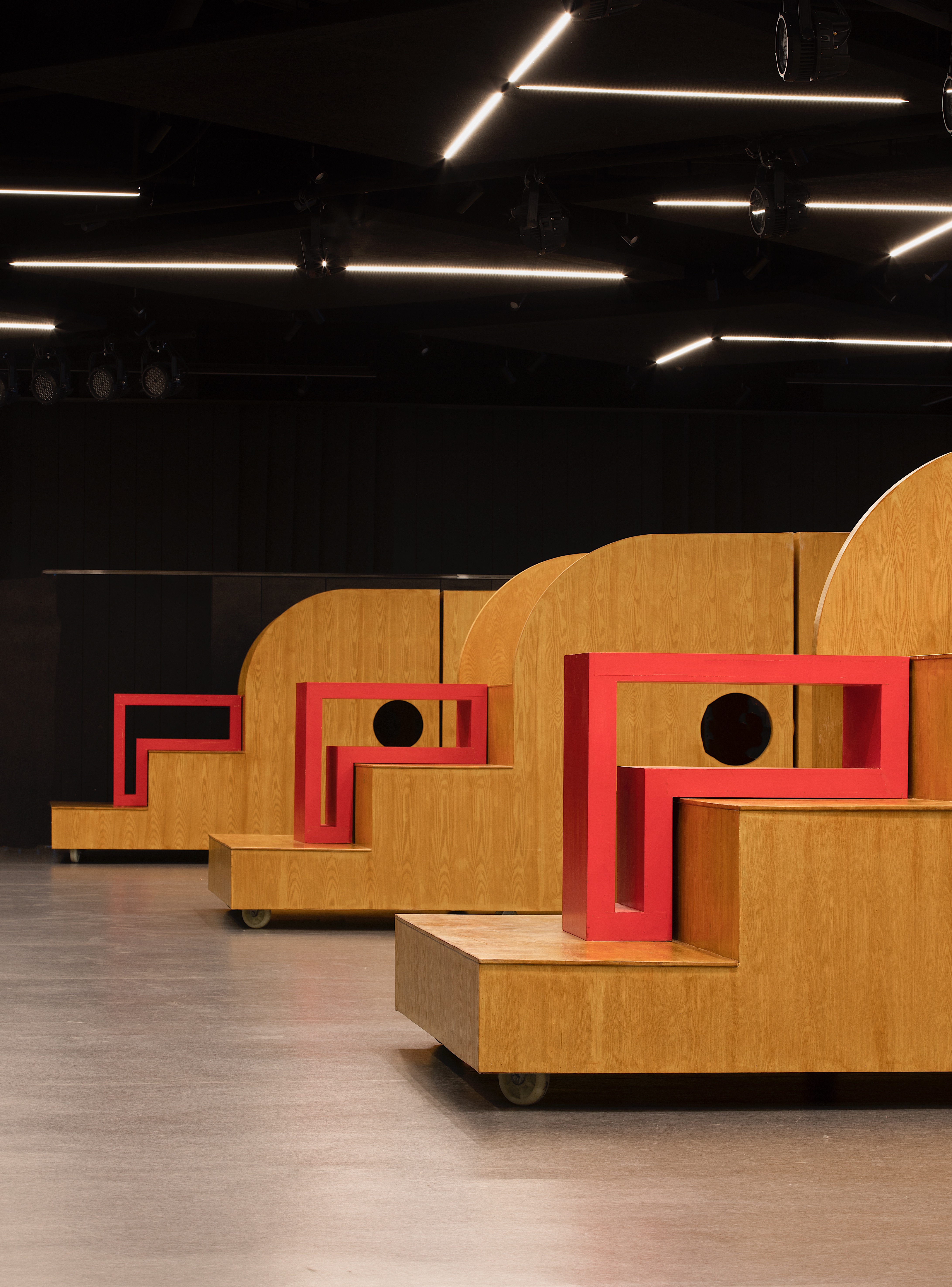 Stand Installation of New Sun Student Center of Peking University by ...