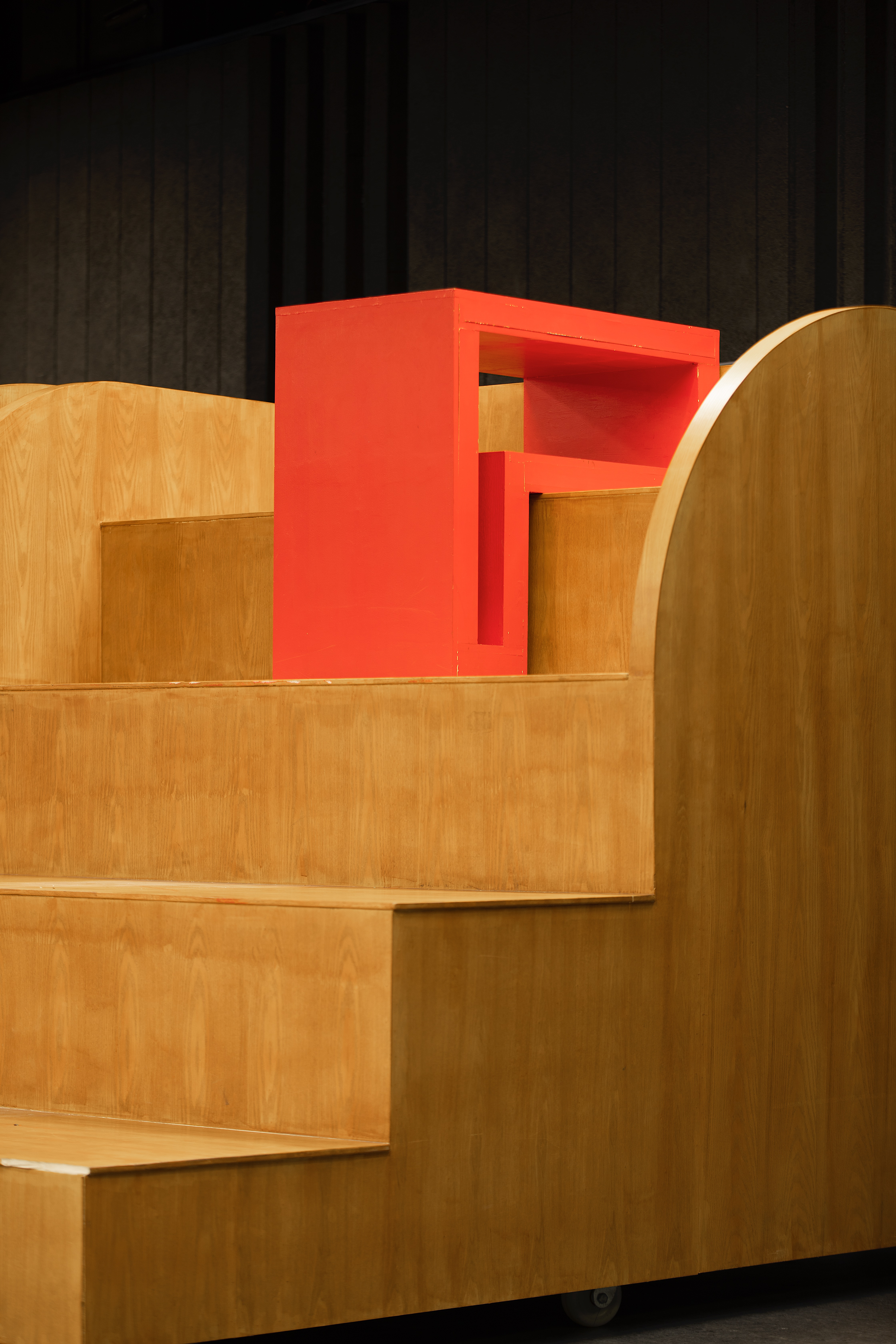 Stand Installation of New Sun Student Center of Peking University by ...
