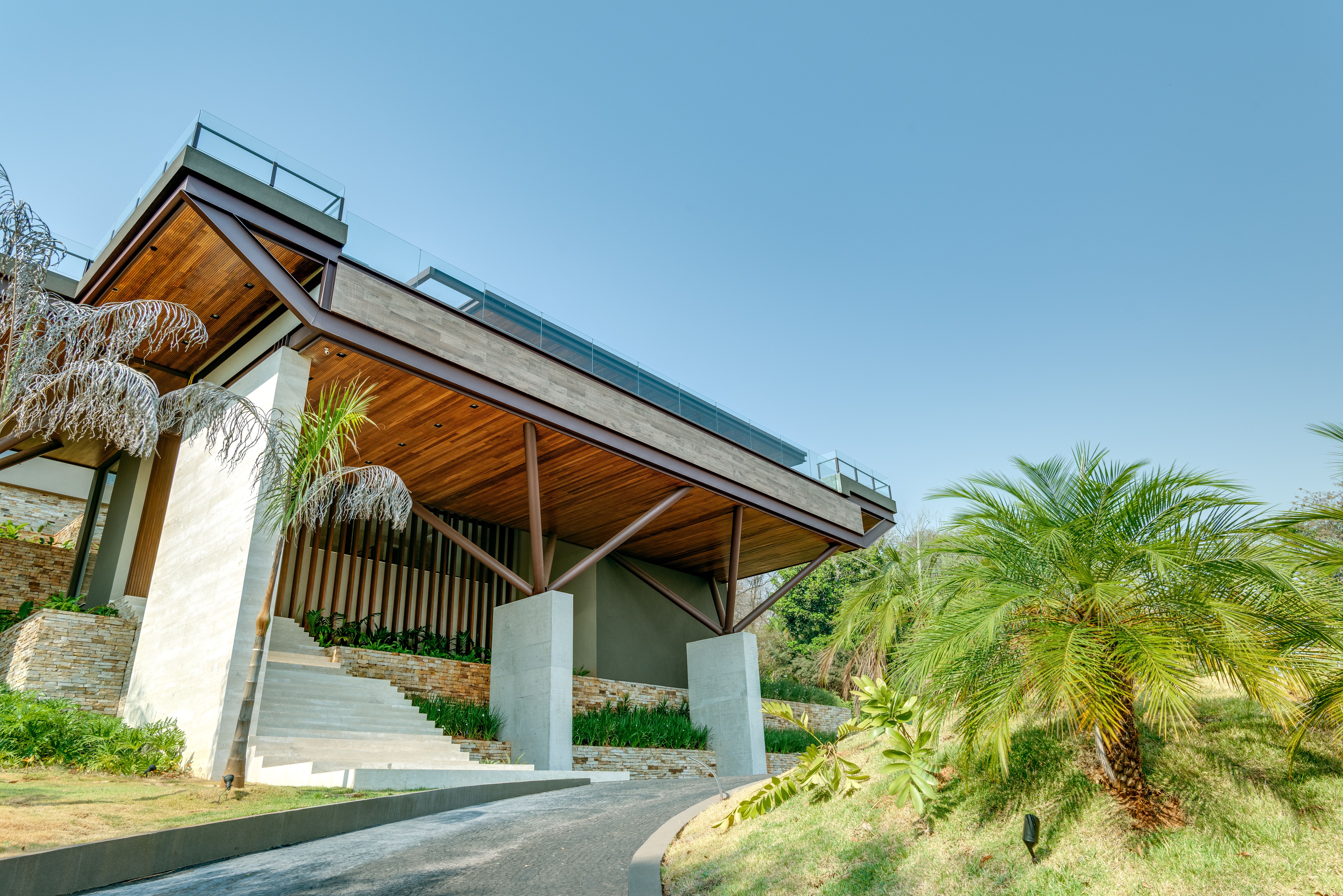 FM HOUSE by dayala e rafael arquitetos associados - Architizer