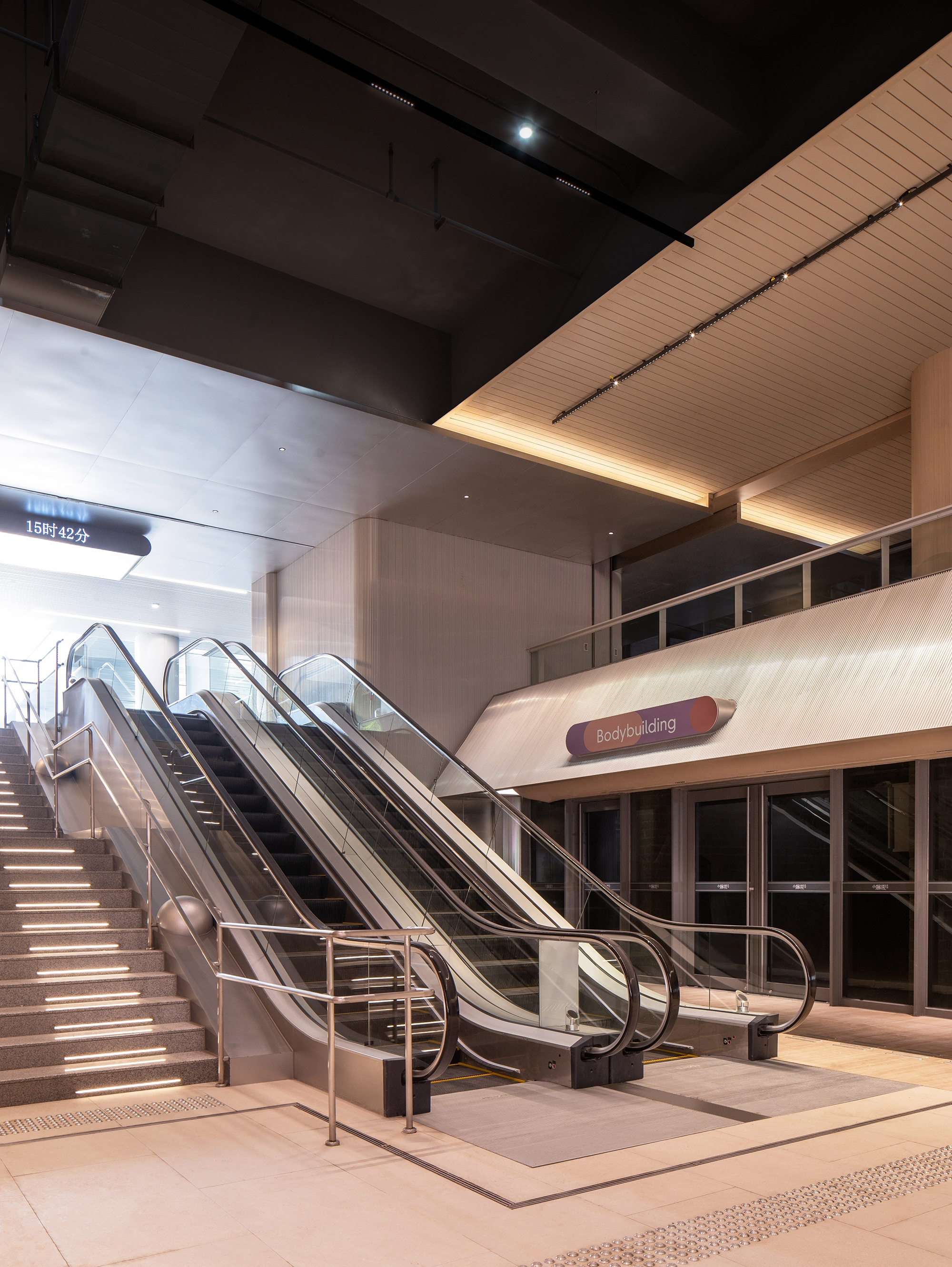 Metro Station Passage at Vanke Wonderland, Hangzhou by TOMO DESIGN by ...