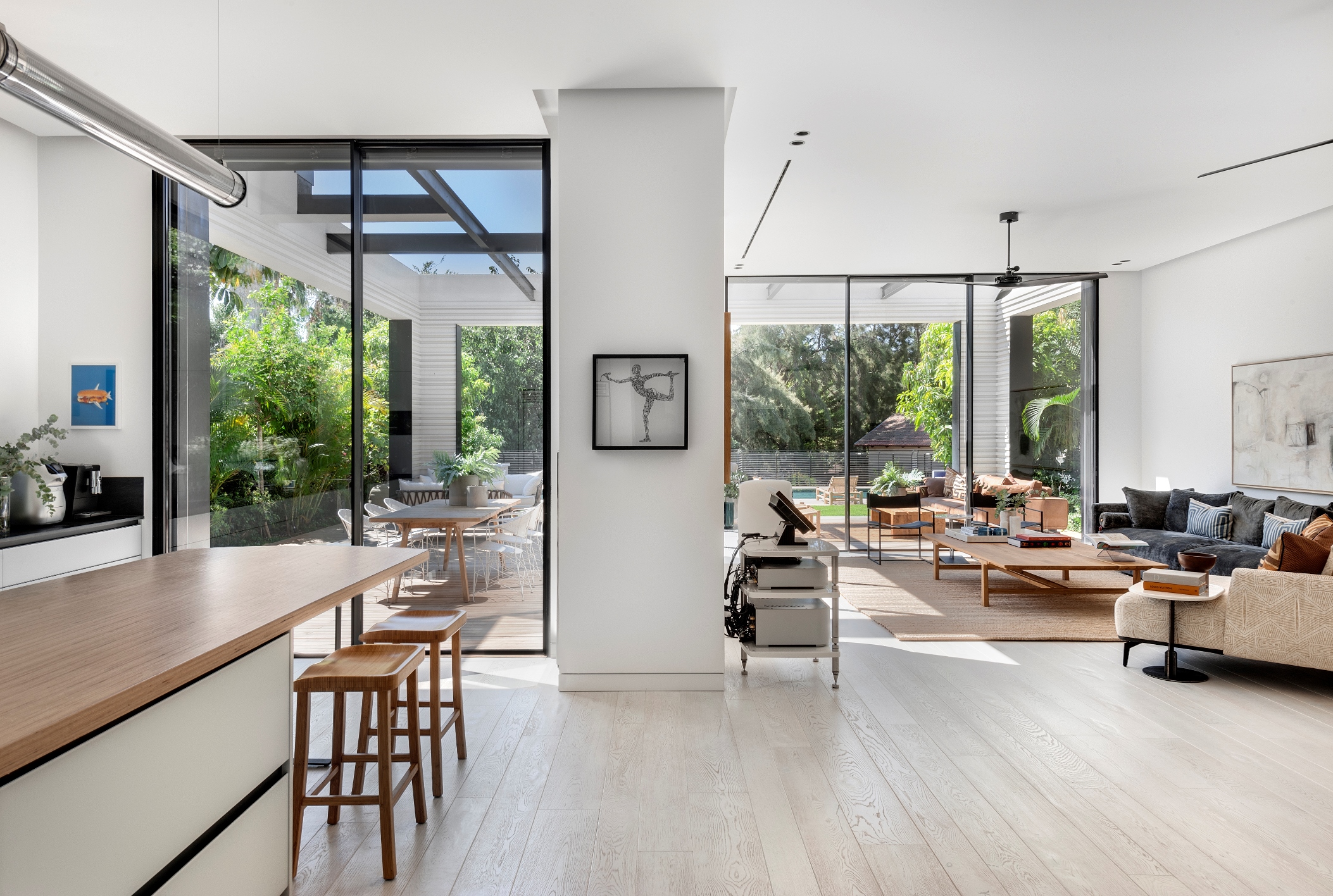 The Stripes House by Ron Rozen of “Rozen-Linenberg Architects” - Architizer