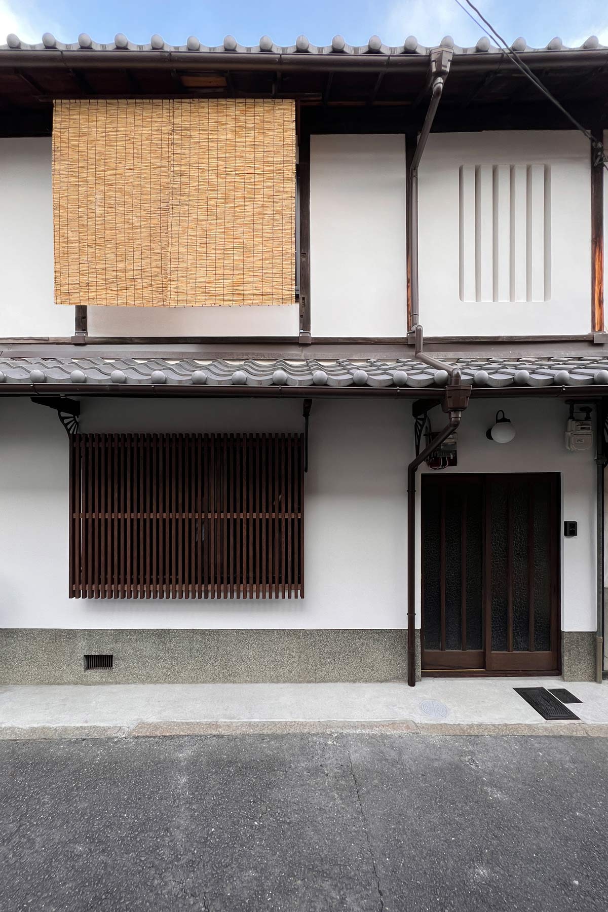Rowhouse on Showa-koji st. III by YYAA | Yoshihiro Yamamoto ...