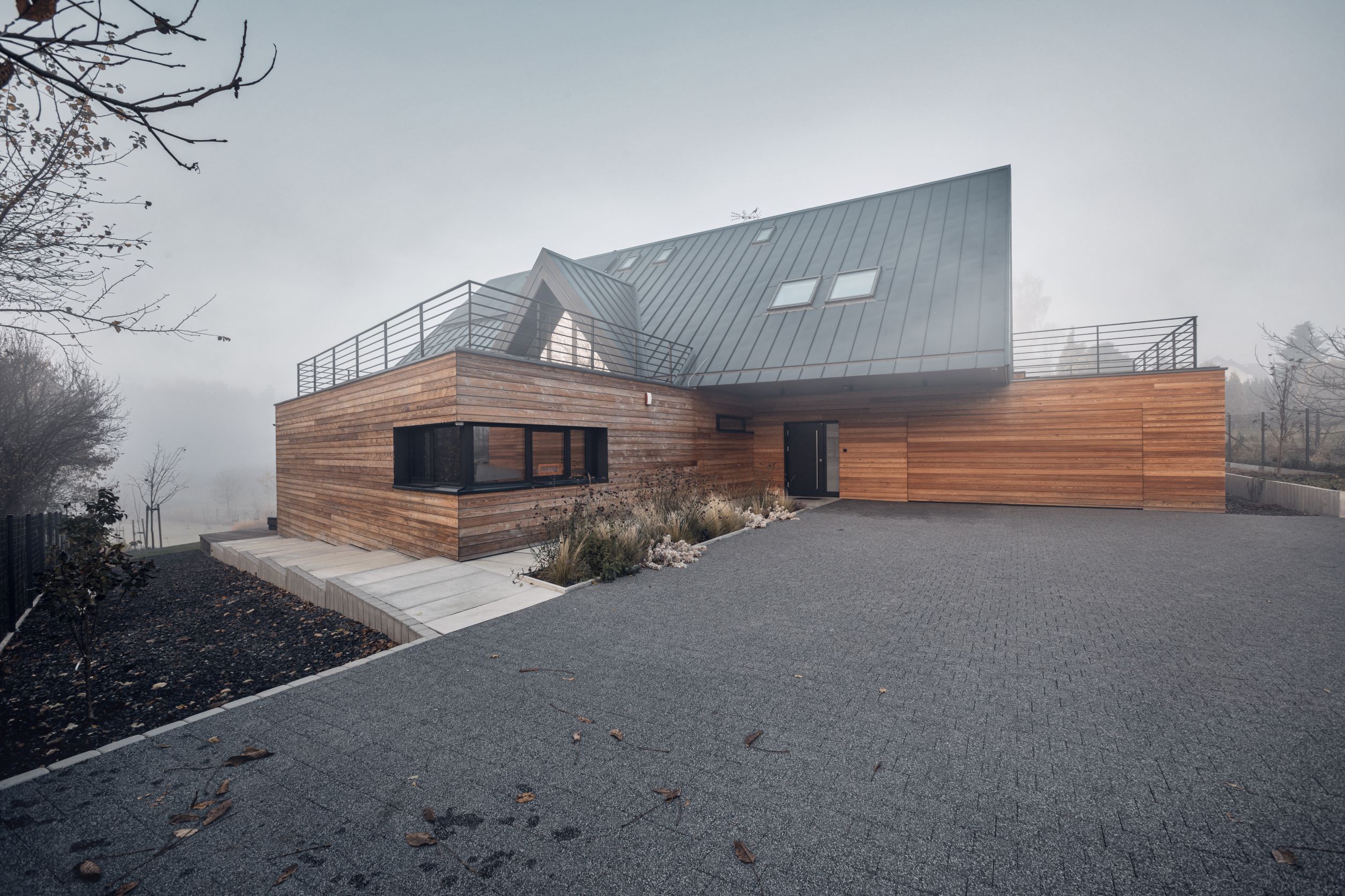 The Lesser Polish Eaves Cottage by BXB studio Boguslaw Barnas - Architizer