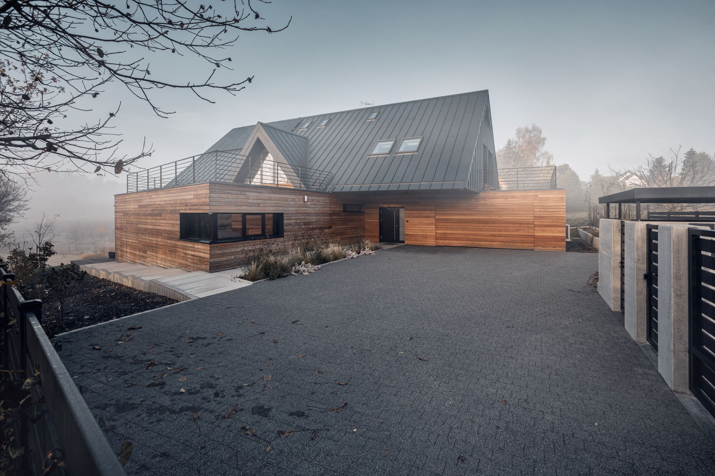 The Lesser Polish Eaves Cottage by BXB studio Boguslaw Barnas - Architizer