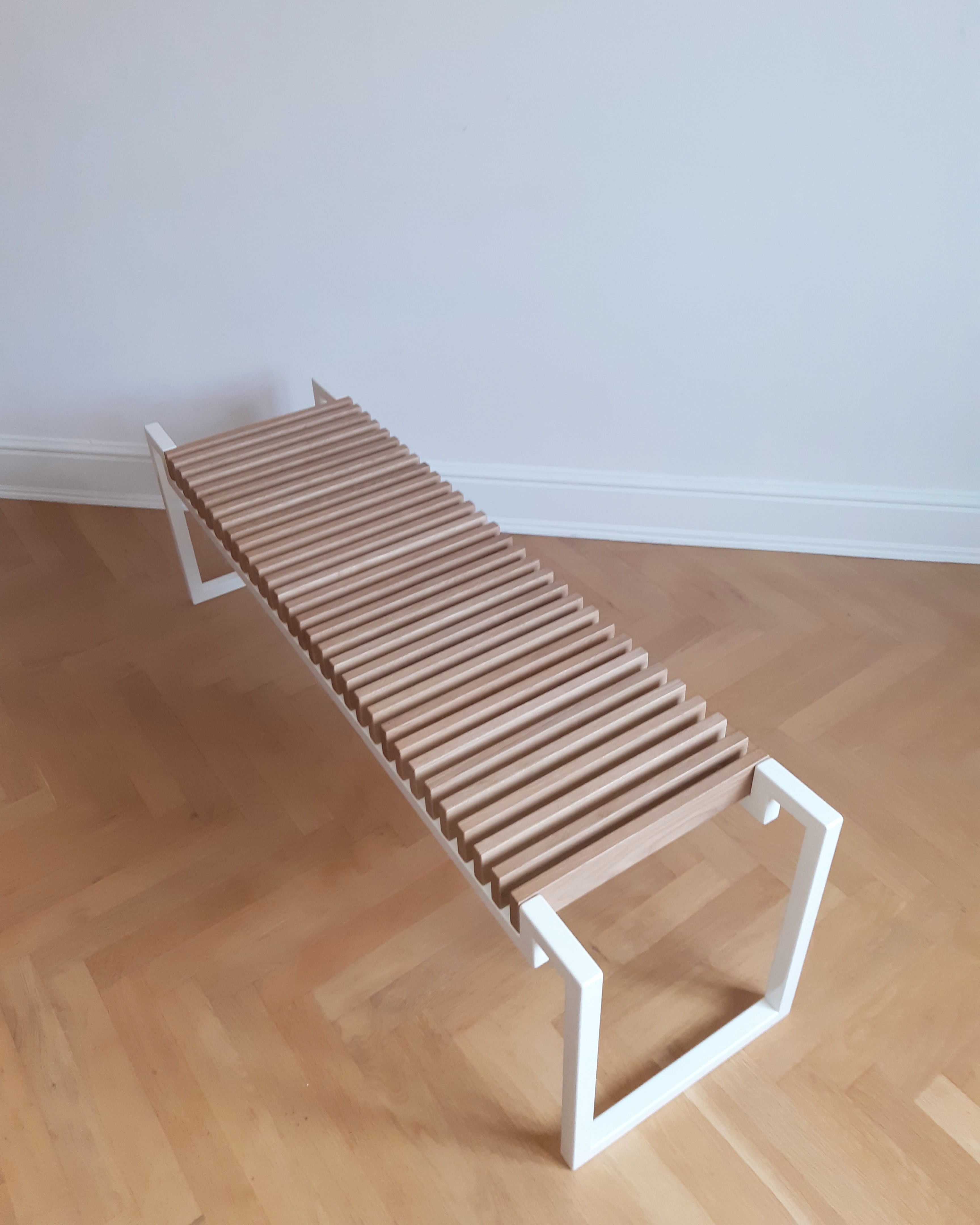 Hover Douglas Gran Bench by Hover Collection - Architizer