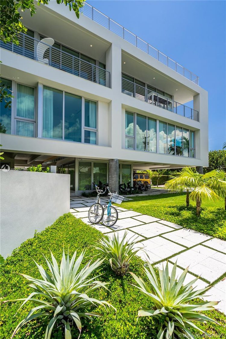 641 South Mashta Dr. Key Biscayne, FL by Ambito LLC - Architizer