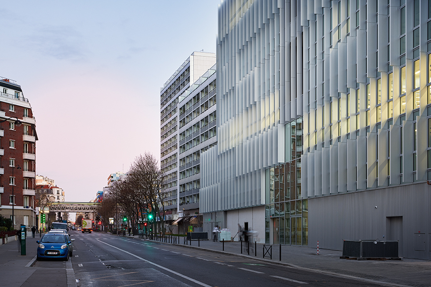 Jeanne at work, office building in Paris by Atelier du Pont - Architizer