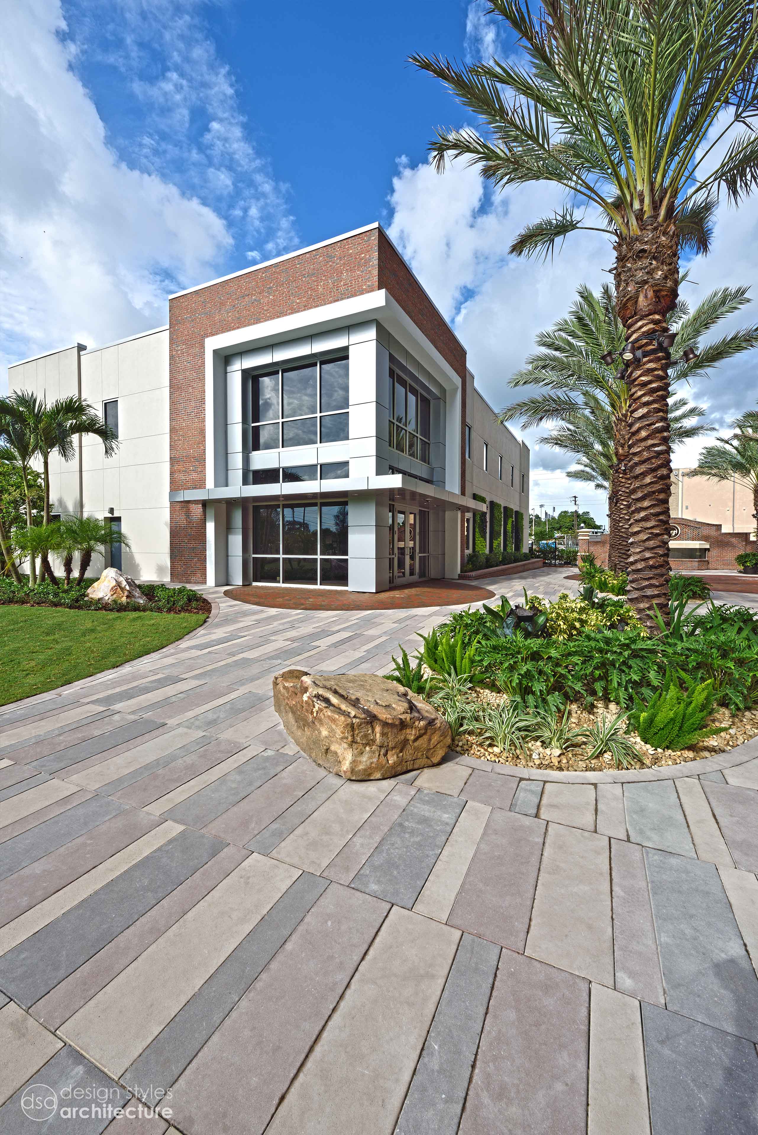 University of Tampa Kennedy Boulevard Building by Design Styles ...