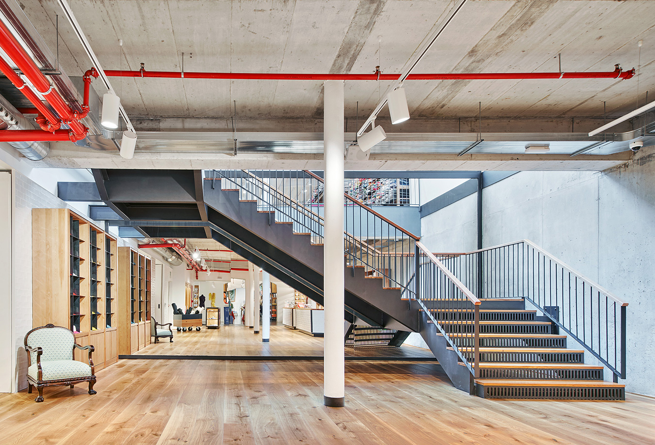 JL Store Barcelona by COMA Arquitectura - Architizer