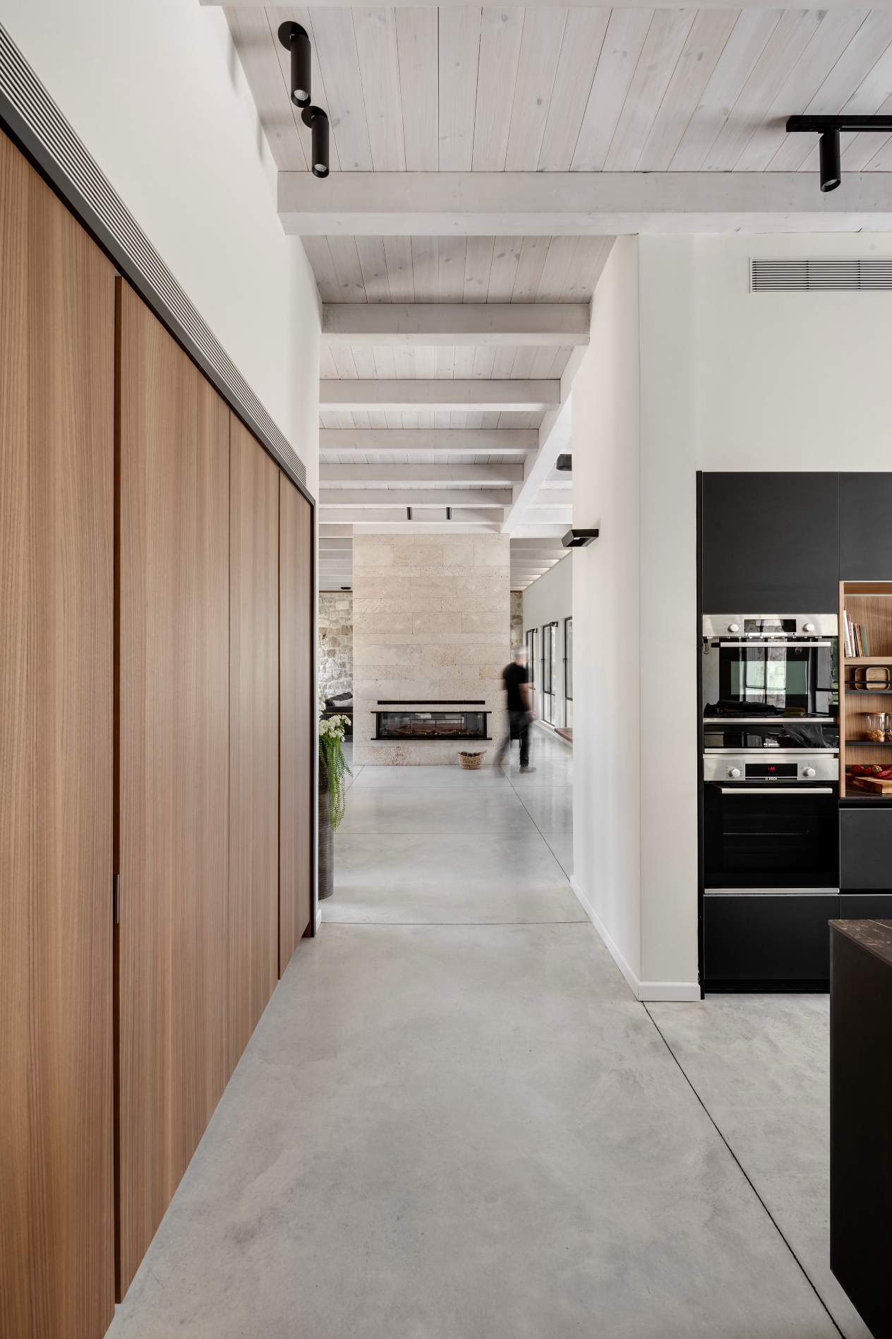 Fuller House by Ron Rozen of “Rozen-Linenberg Architects” - Architizer