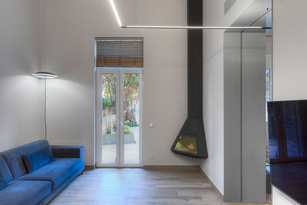 renovation of an Athenian residence in Chalandri by Golden Ratio ...