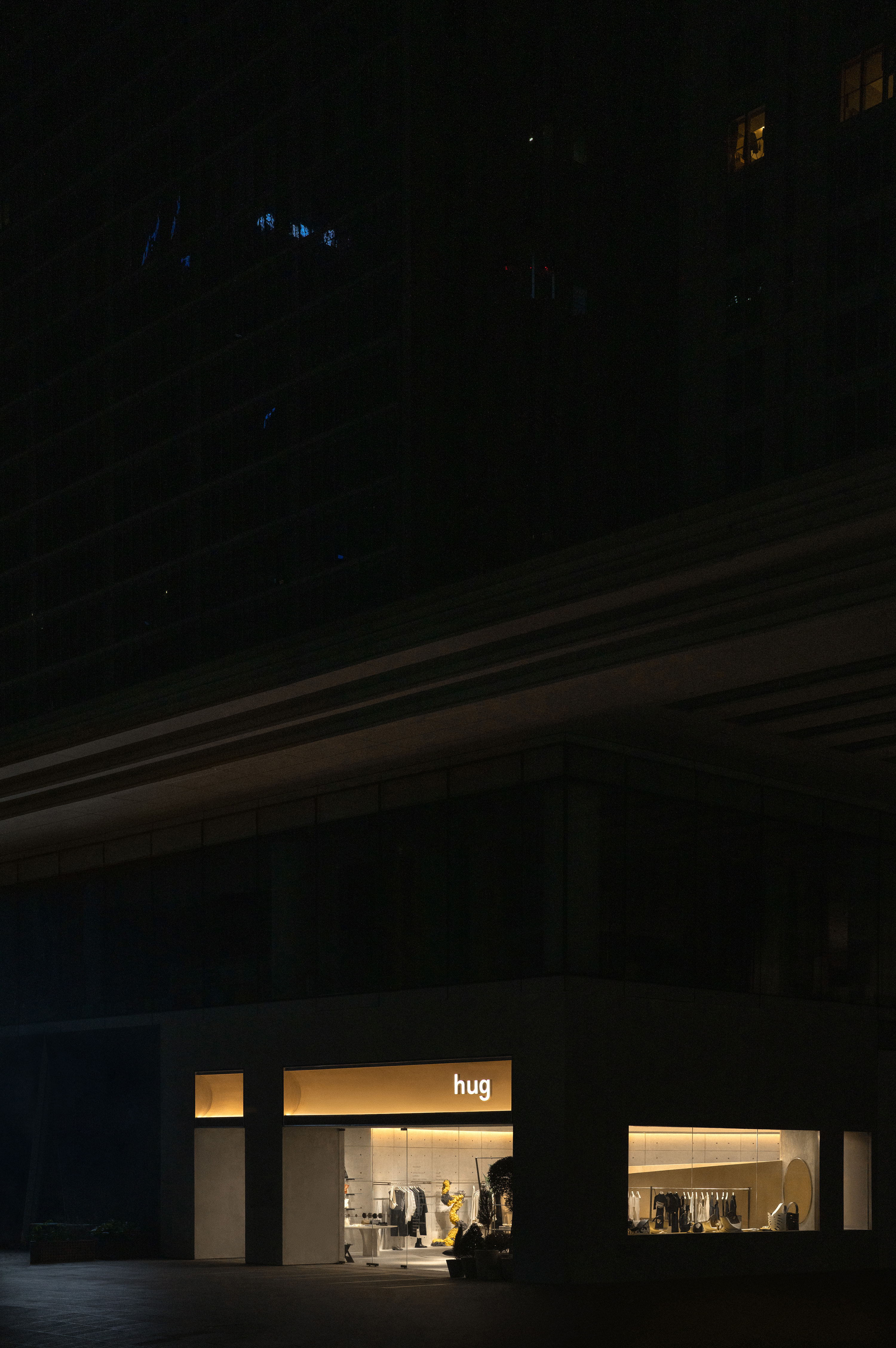 hug City Flagship Store by ATMOSPHERE Architects by Design Aesthetics ...