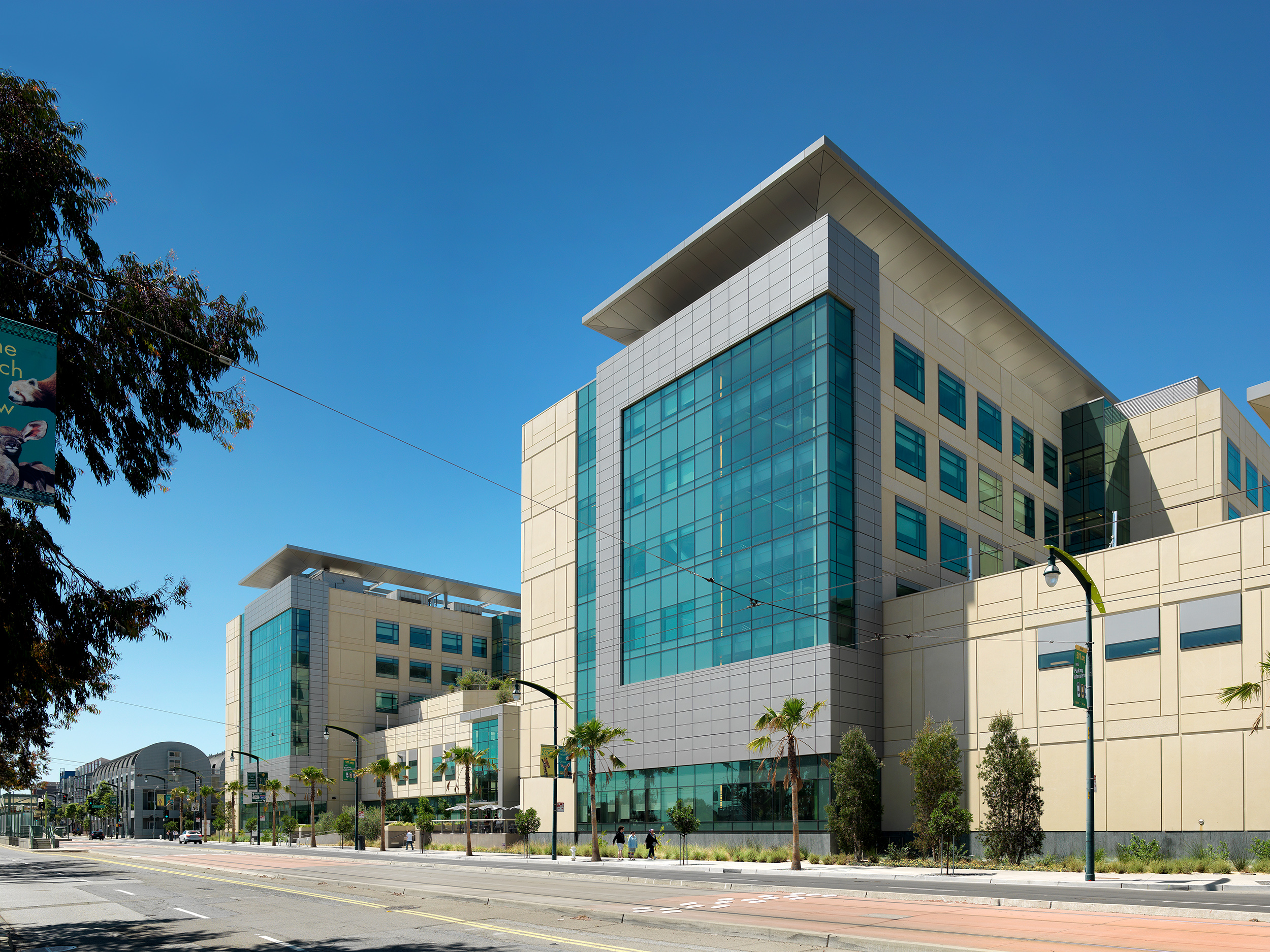 UCSF Mission Bay San Francisco by Rien van Rijthoven - Architizer