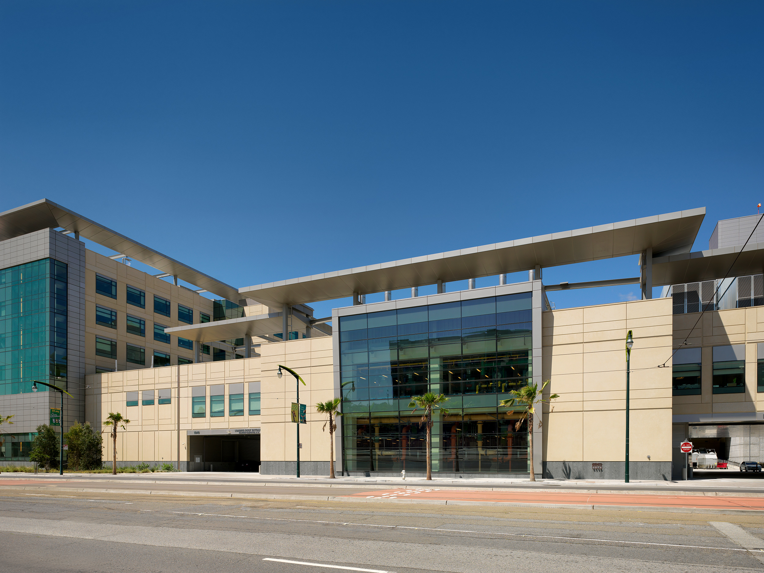 UCSF Mission Bay San Francisco by Rien van Rijthoven - Architizer