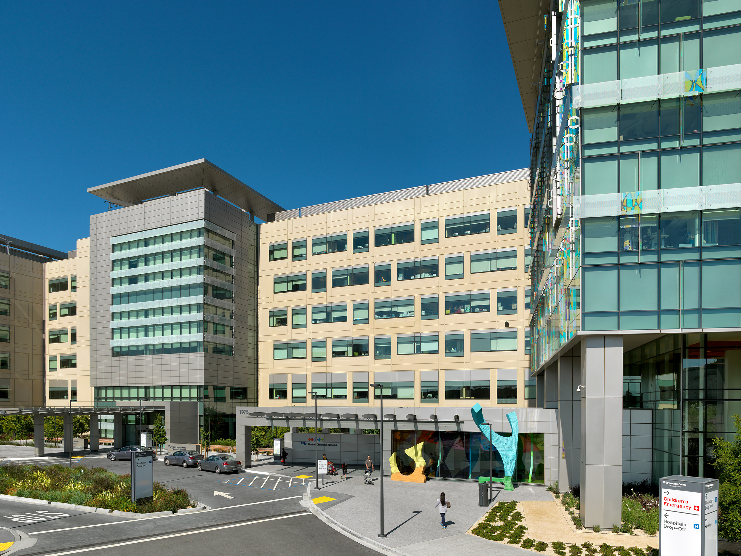 UCSF Mission Bay San Francisco by Rien van Rijthoven - Architizer