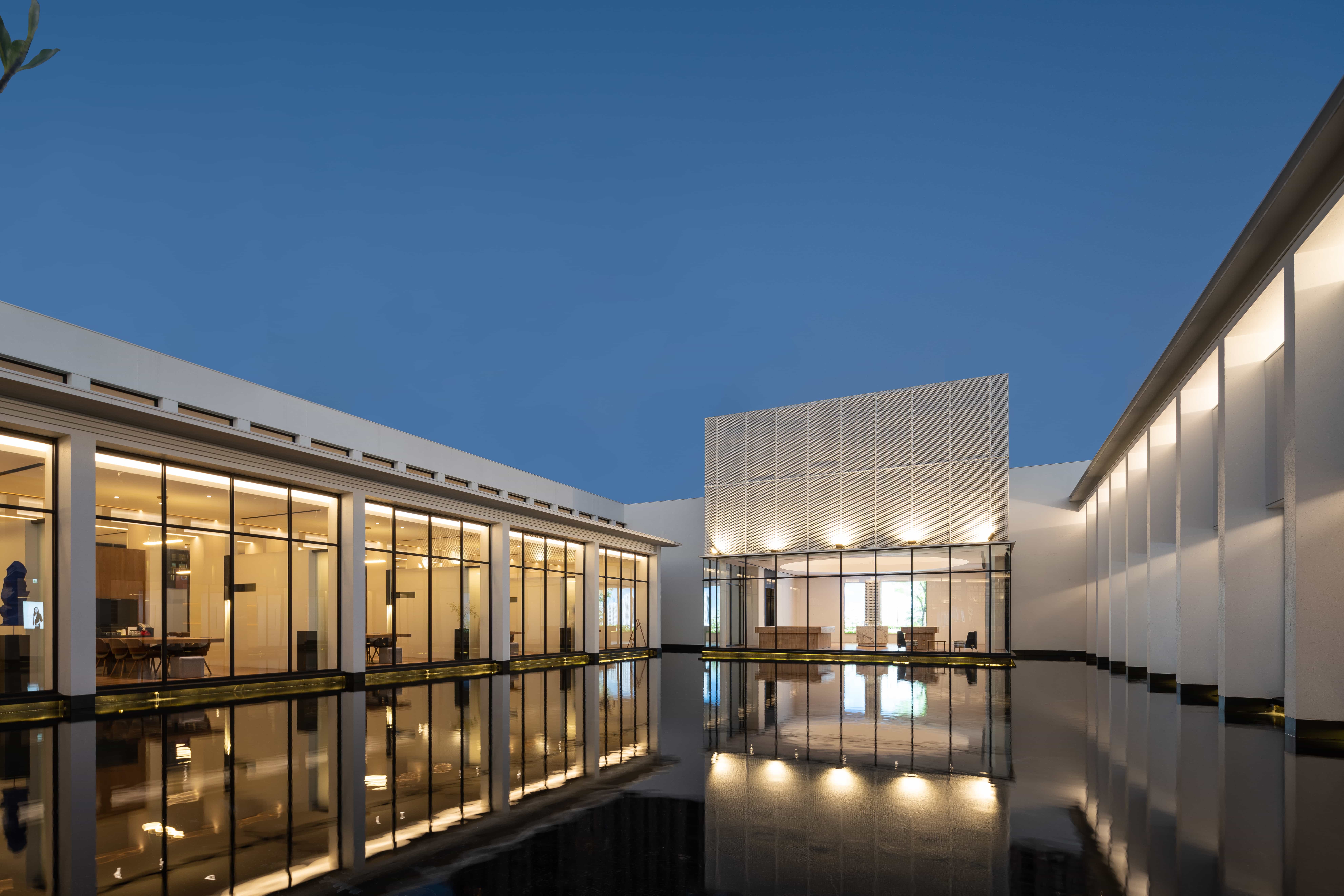 Stay Shiny by Arcadian Architecture+Design - Architizer