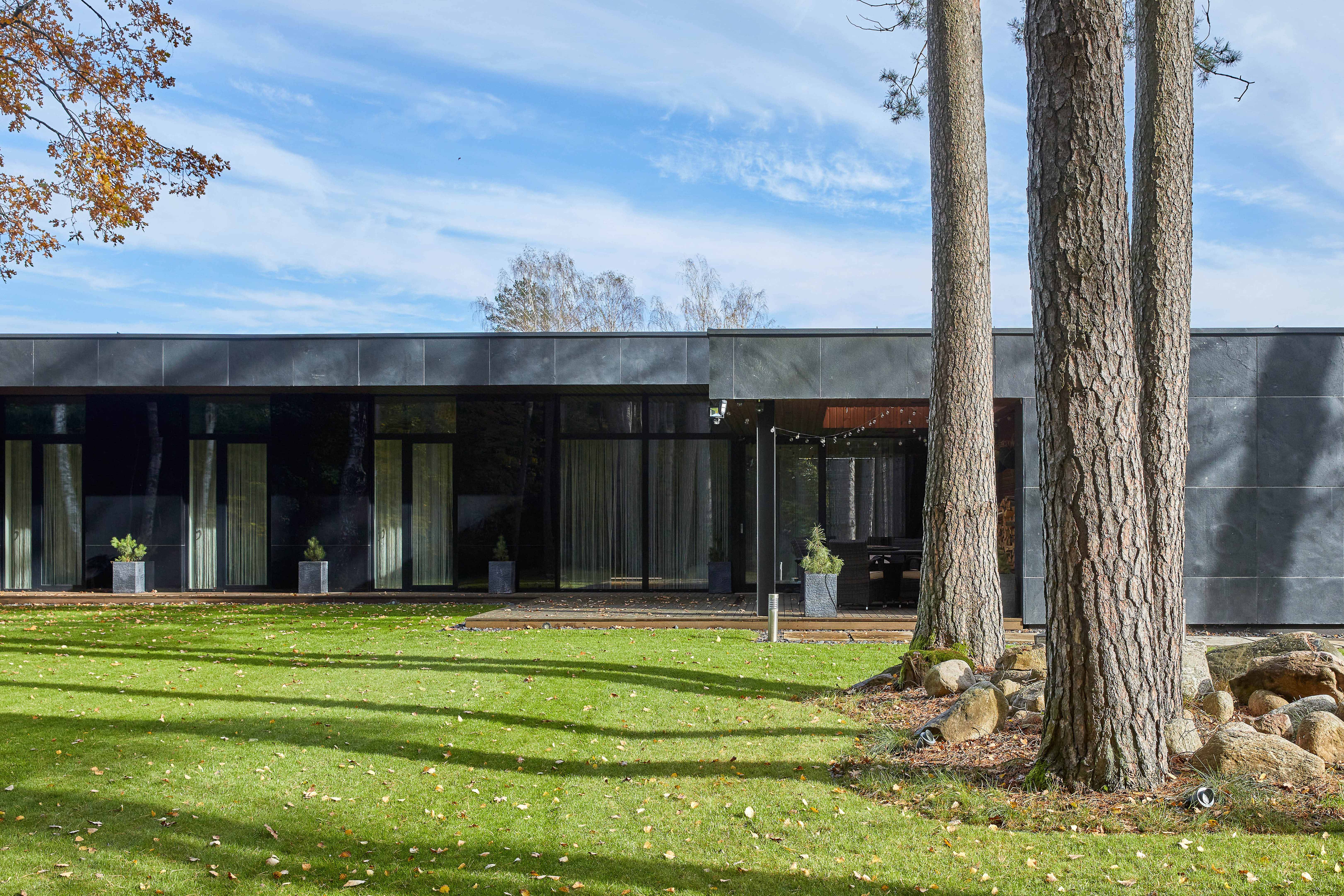 Dark House by Architecture laboratory ArchLAB - Architizer
