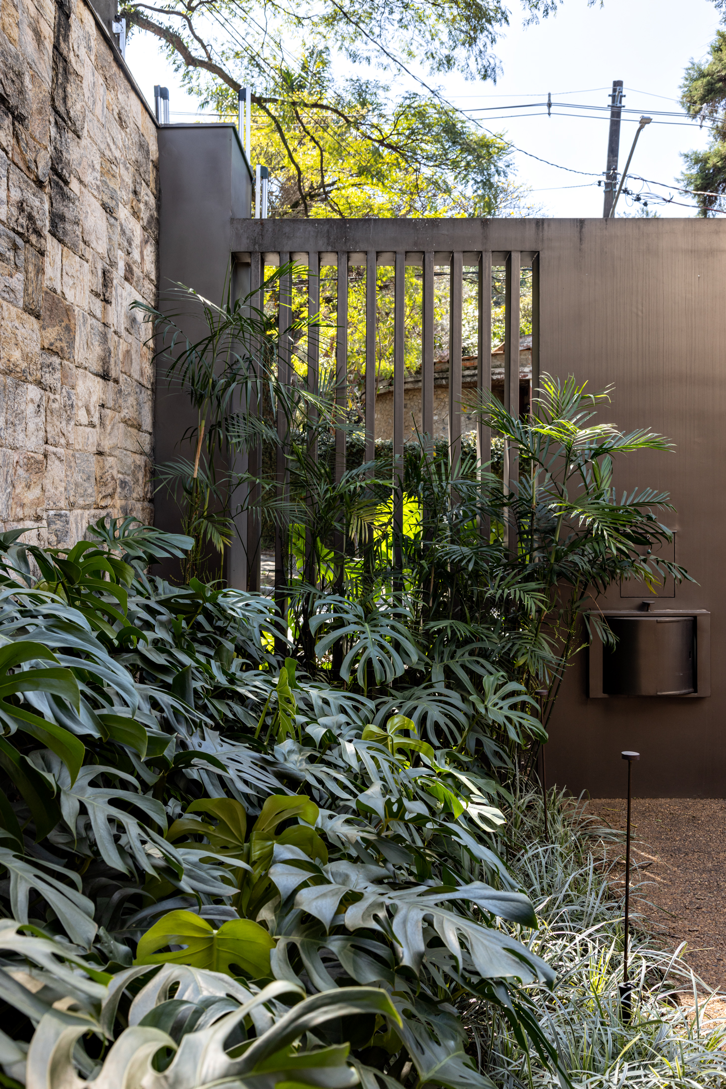 ZAPARA HOUSE by CAROLINA ROCCO | arquitetura - Architizer