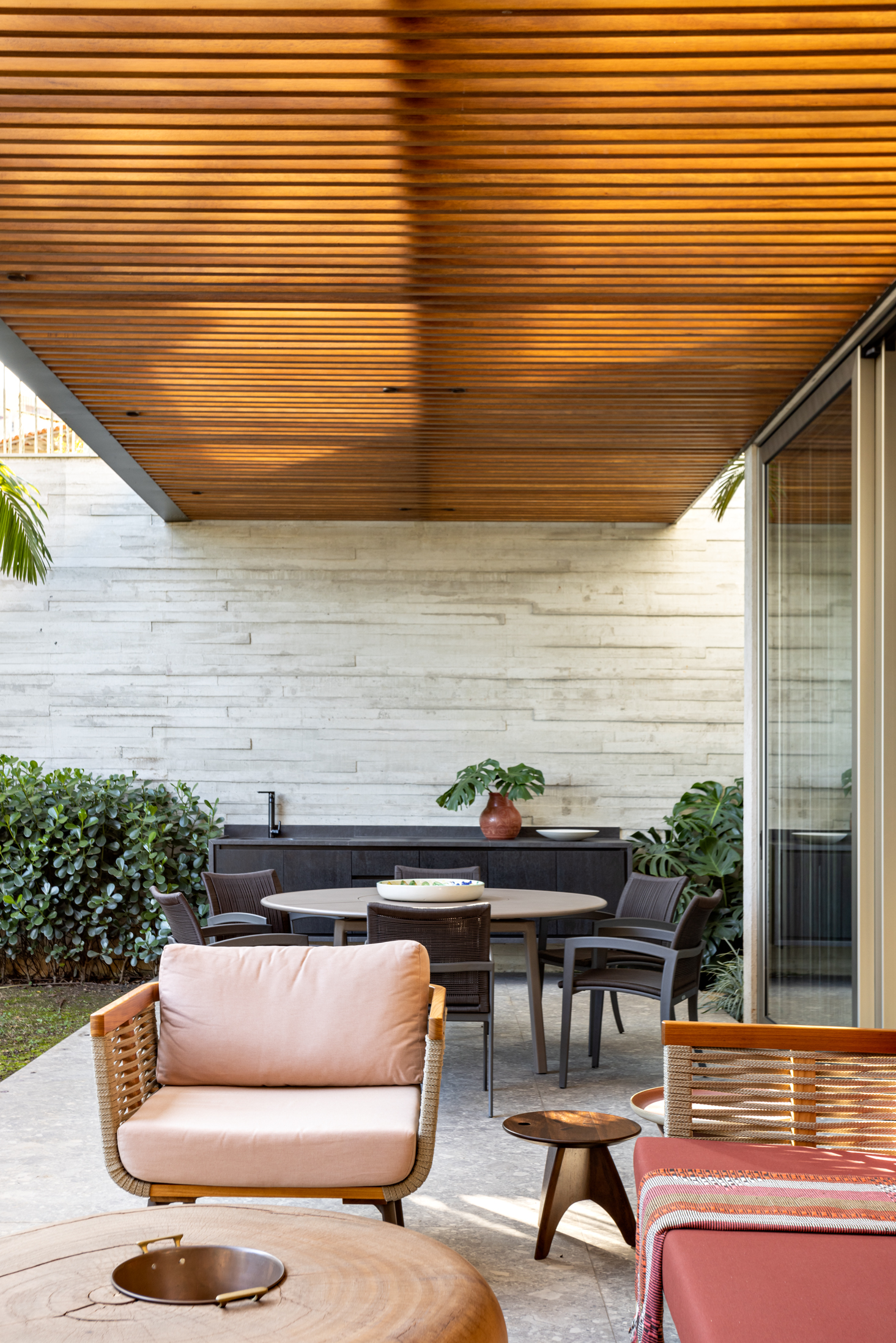 ZAPARA HOUSE by CAROLINA ROCCO | arquitetura - Architizer