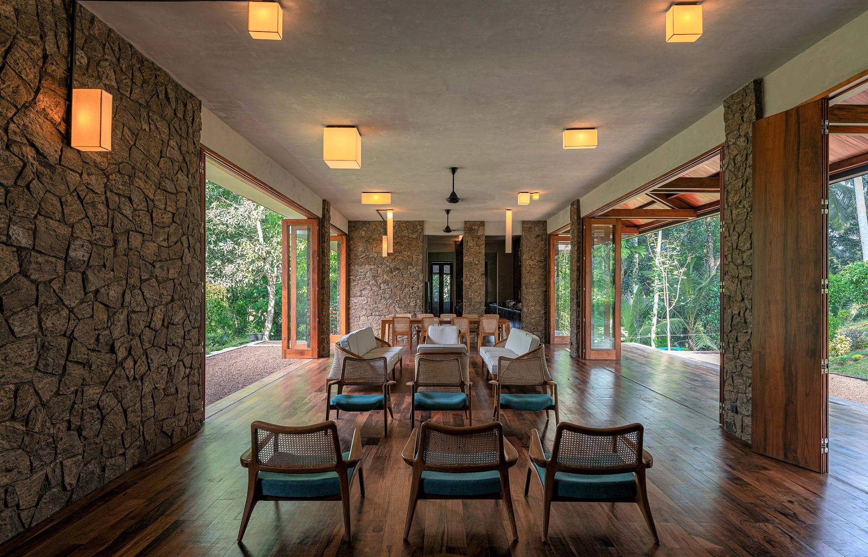 Idea 3551581: "Blurred Envelop" - Home for Mr. & Mrs. Bandara by Archt ...