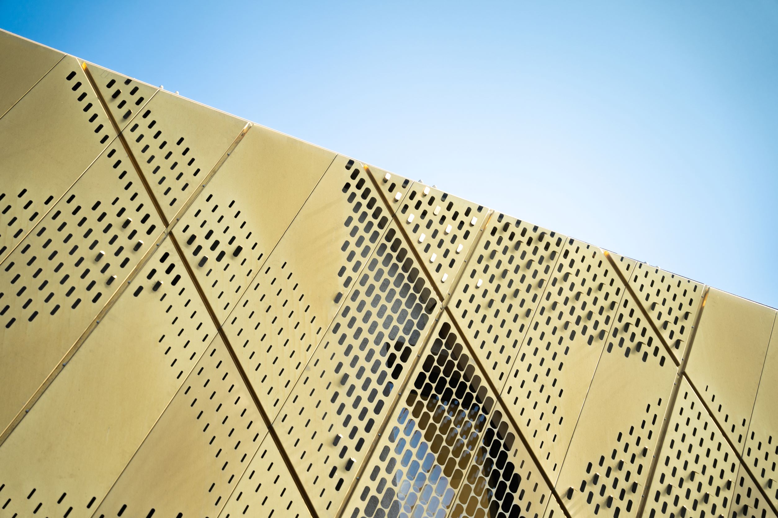 Hard Rock Hotel Budapest, metal facade design by S39 Hybrid Design Ltd ...