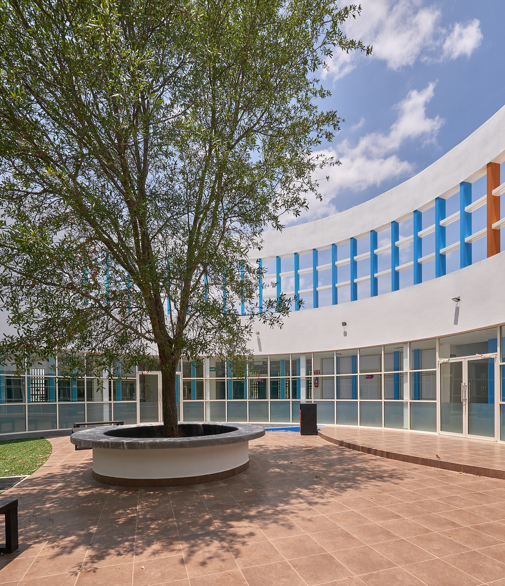 School for Autistic Children by Eduardo Alarcón Architectural ...