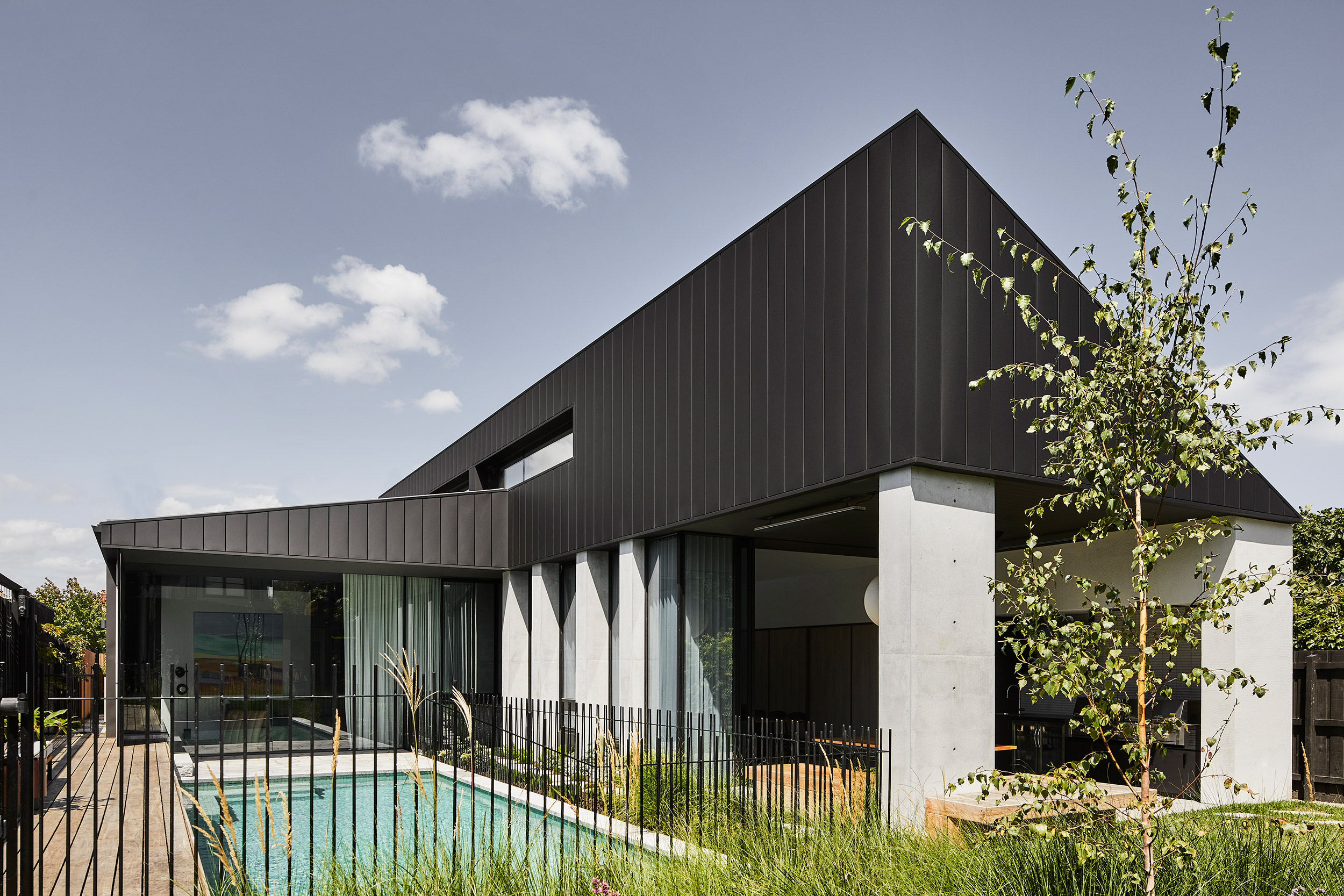 Colonnade House by Splinter Society Architecture - Architizer