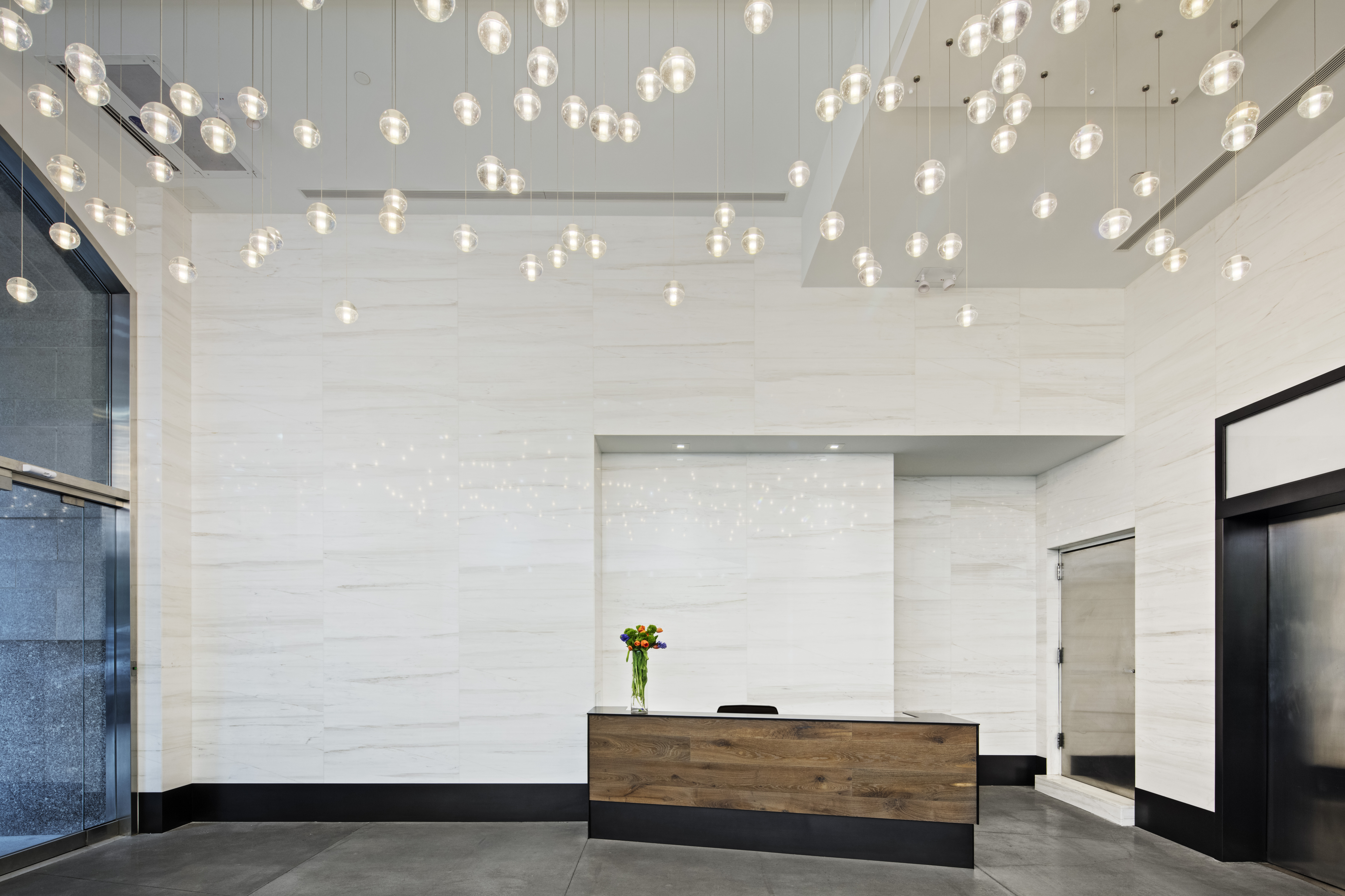 GARMENT DISTRICT LOBBY by Re: Design Architects - Architizer