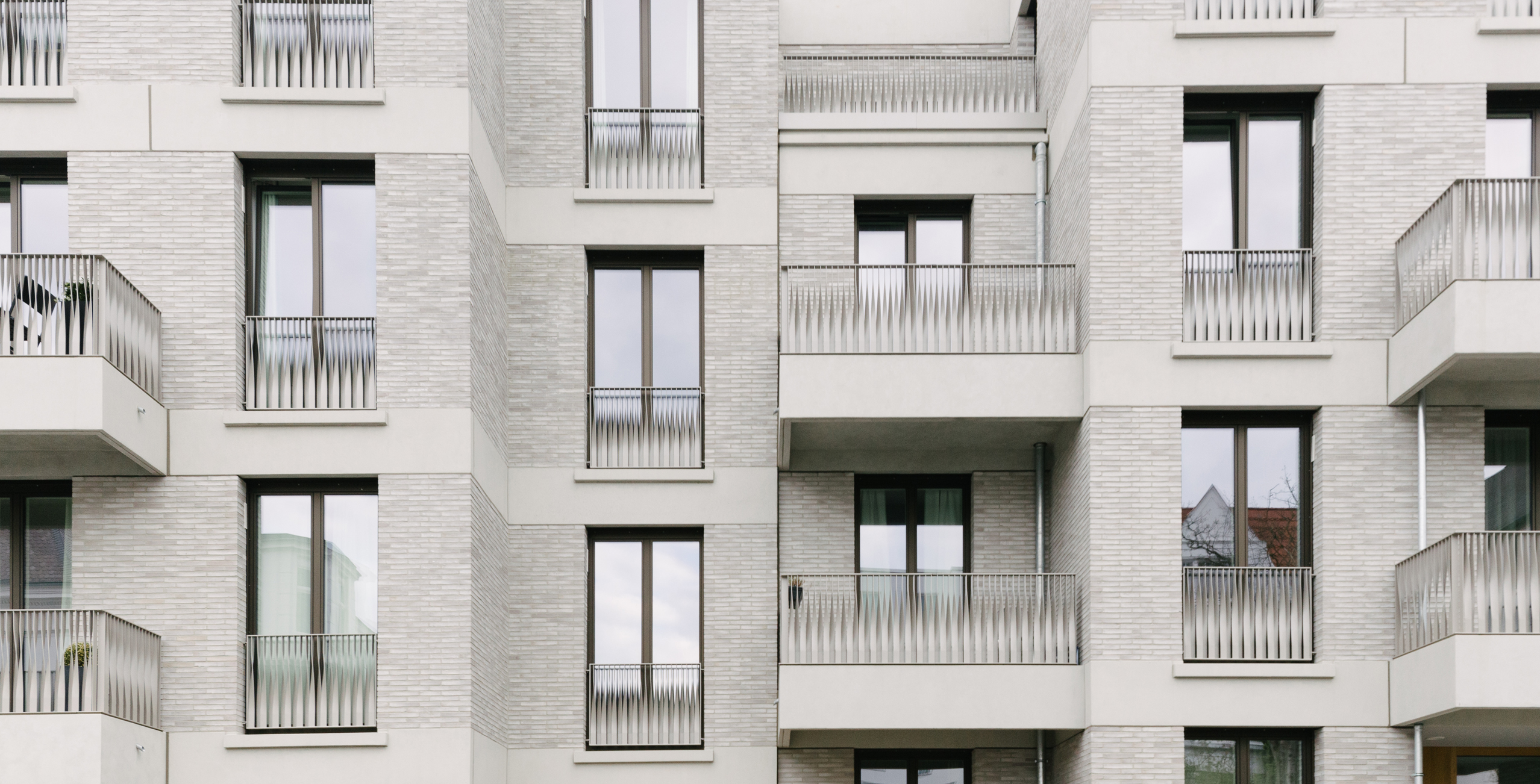 Terraced building along the alster by blrm Architekt*innen - Architizer