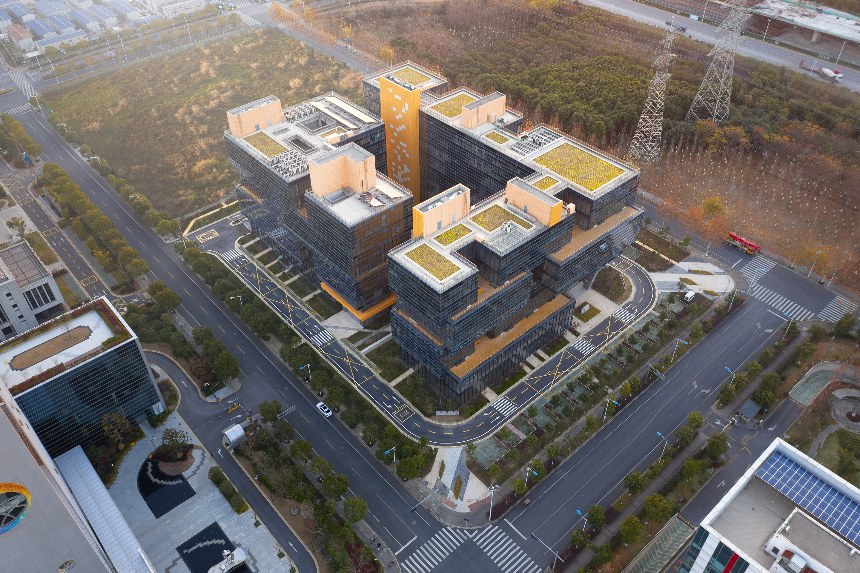 Suzhou UNIHZ R&D Building by Shenzhen Multiarch Architectural Design ...