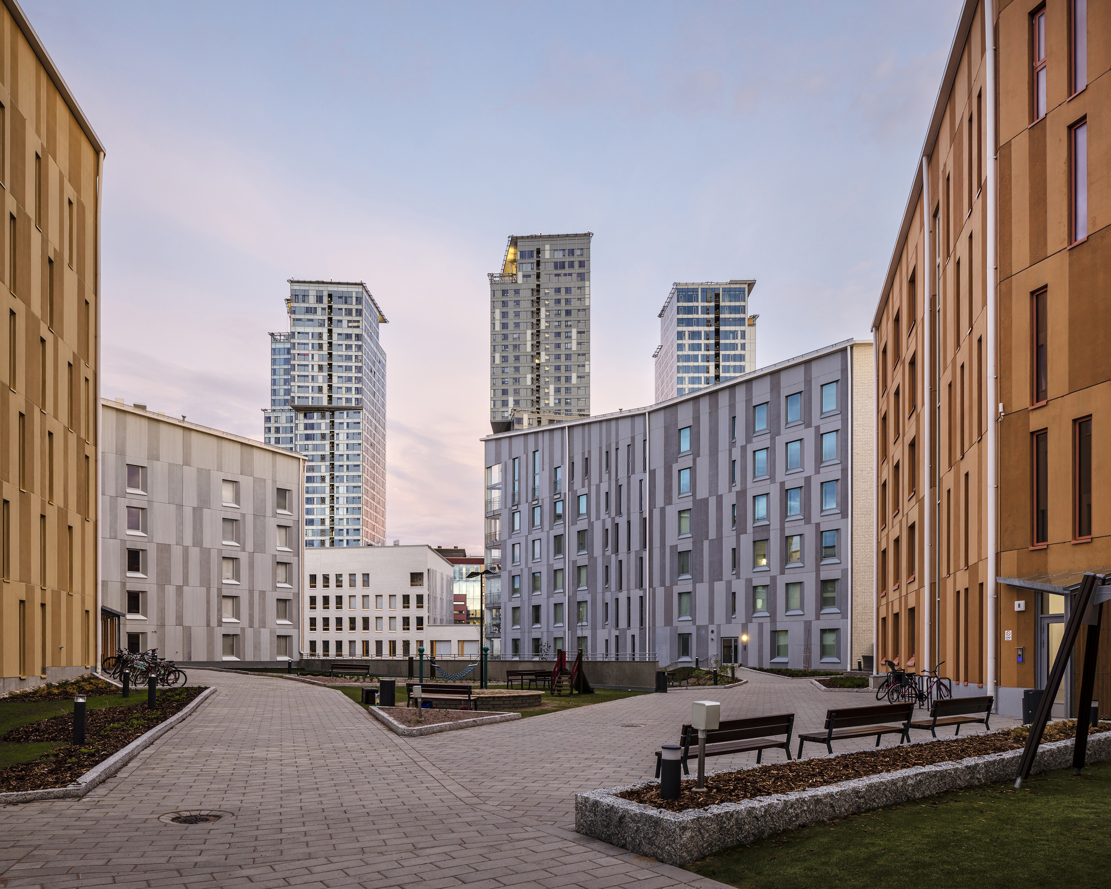 Atrain Housing Block by Kirsti Sivén & Asko Takala Arkkitehdit Oy ...