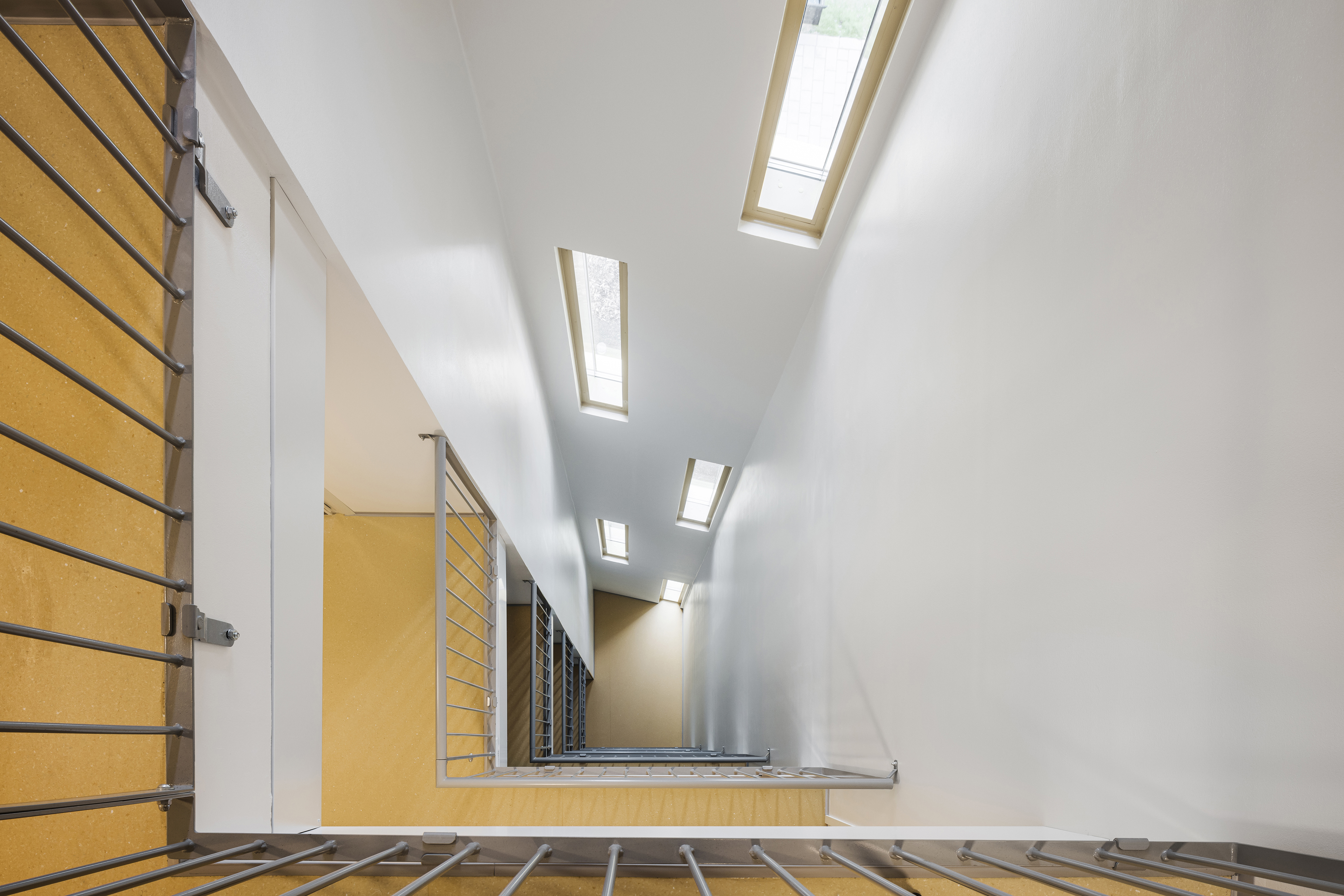 Atrain Housing Block by Kirsti Sivén & Asko Takala Arkkitehdit Oy ...