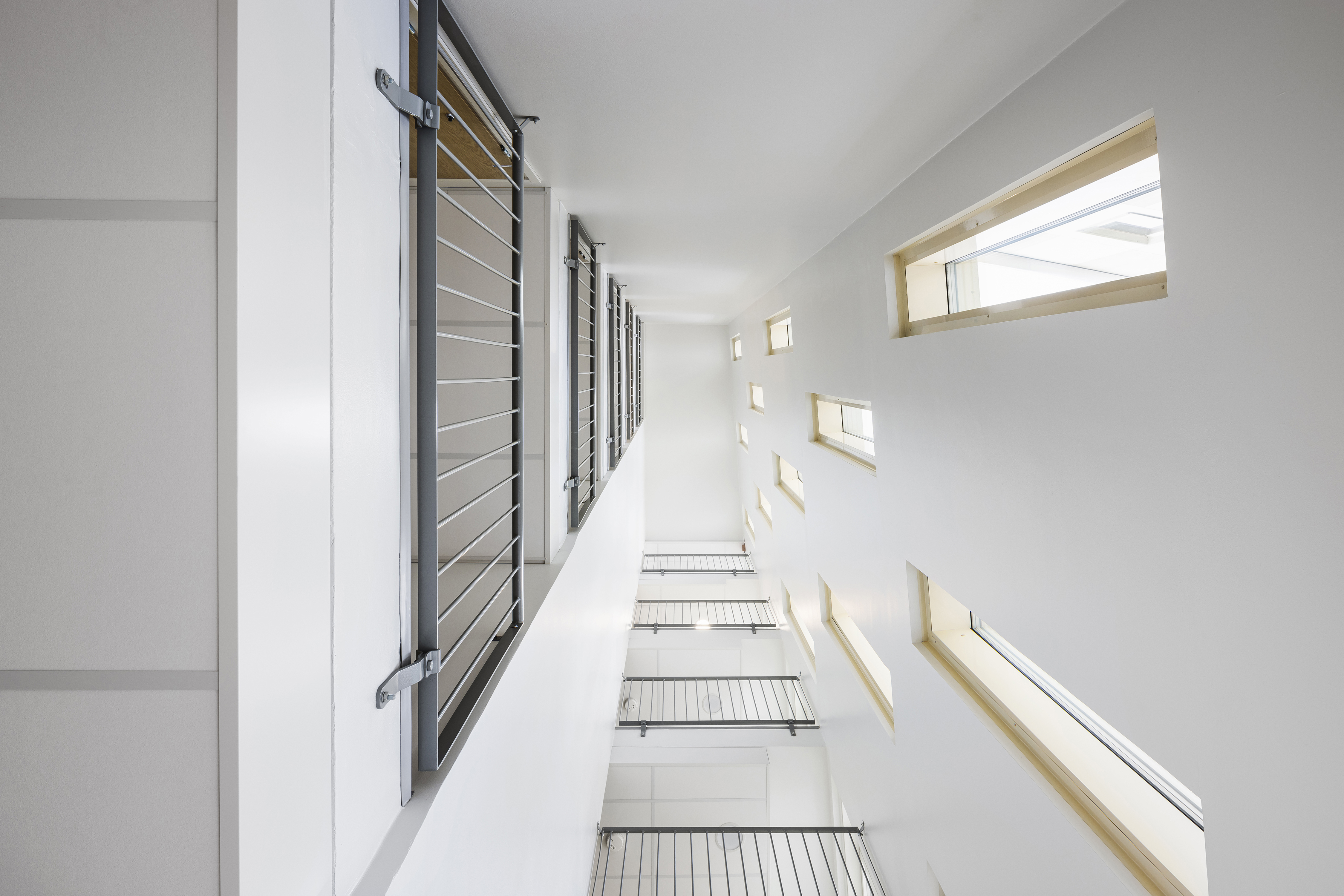 Atrain Housing Block by Kirsti Sivén & Asko Takala Arkkitehdit Oy ...