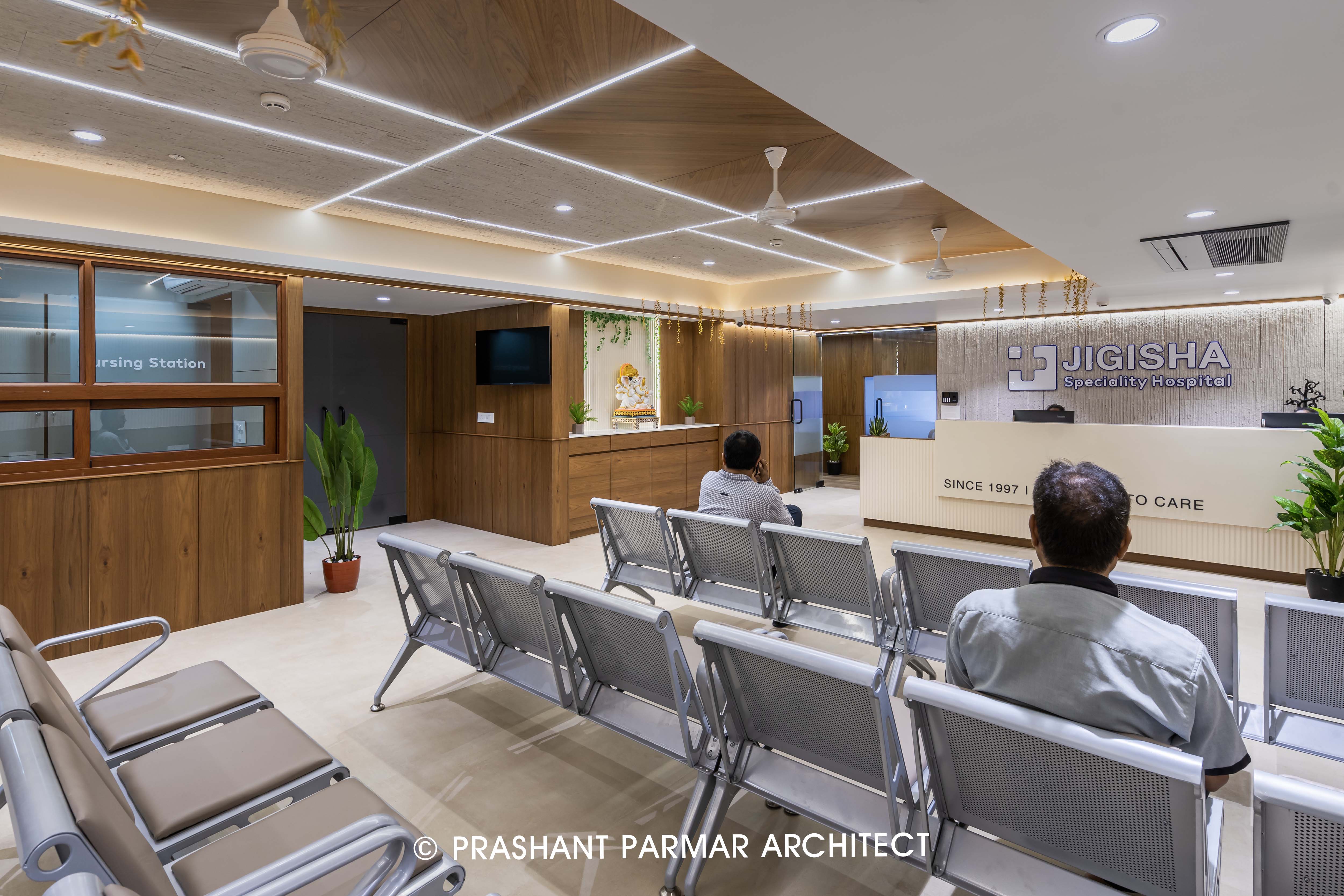 Modern Hospital Interior Design In Ahmedabad by Prashant Parmar ...