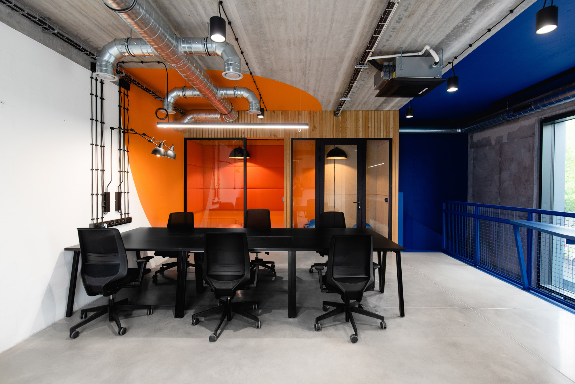 G2 Office by mode:lina™ - Architizer