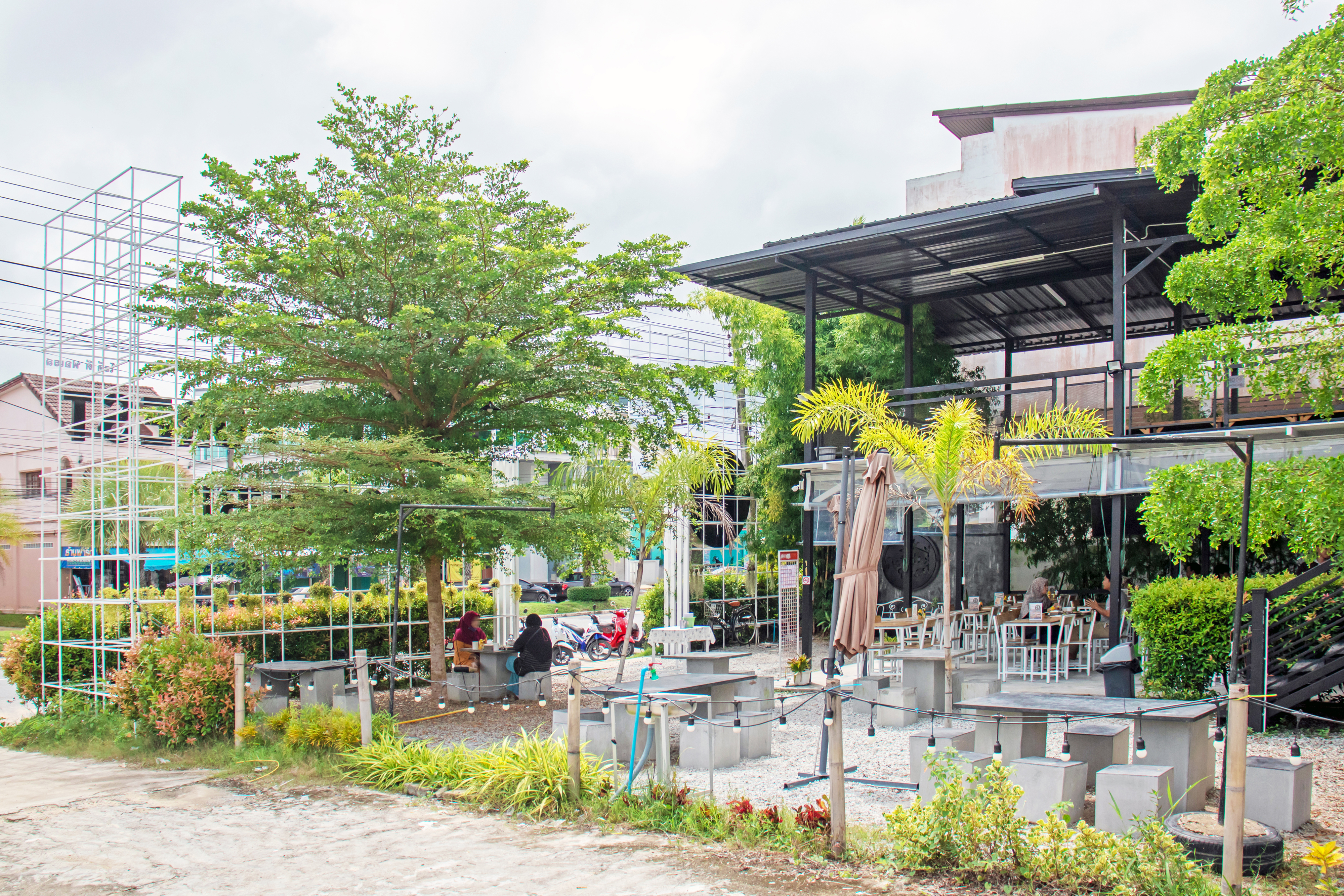 Roti De Forest Saiburi by RizkeeDesign - Architizer