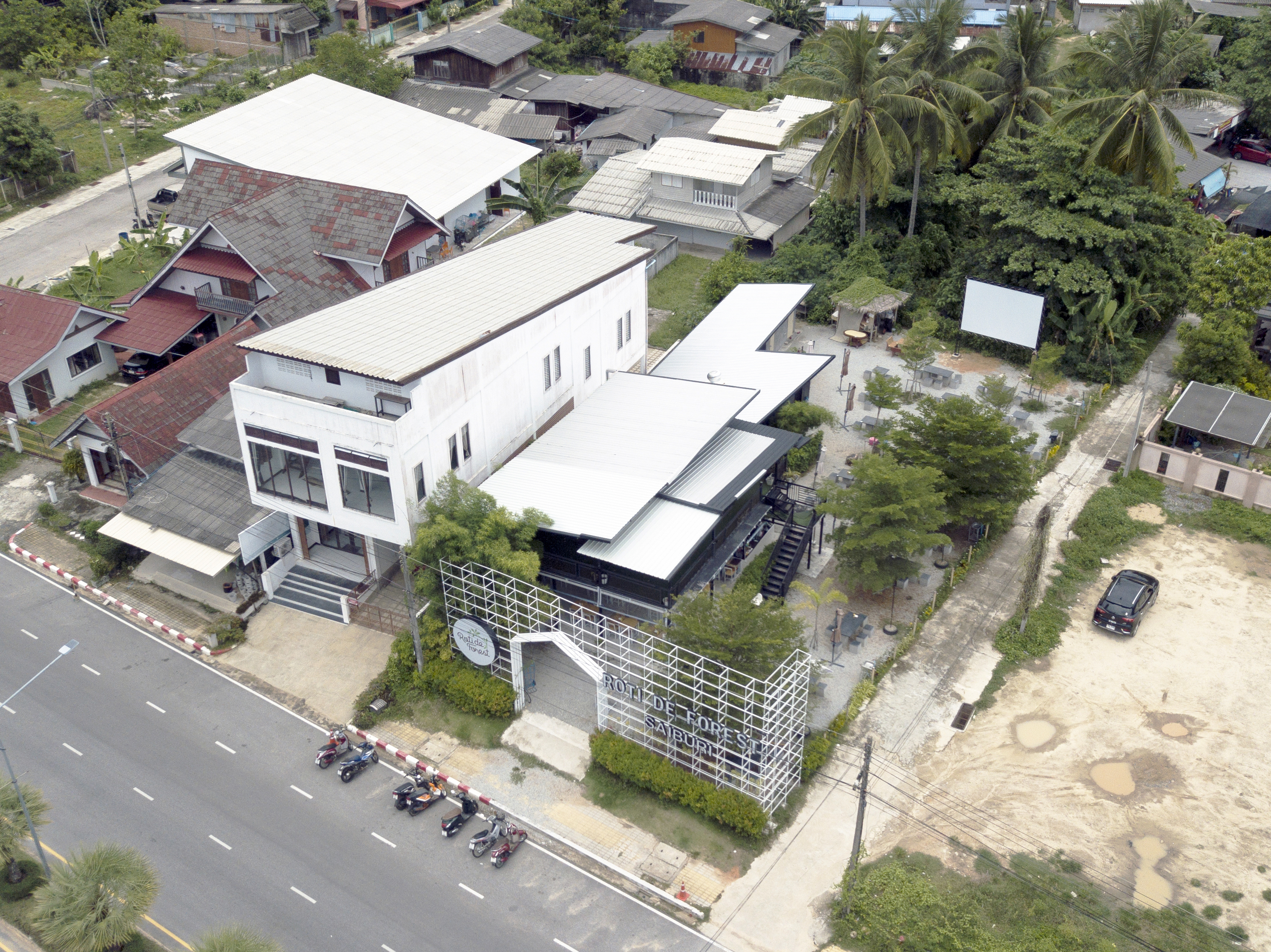 Roti De Forest Saiburi by RizkeeDesign - Architizer