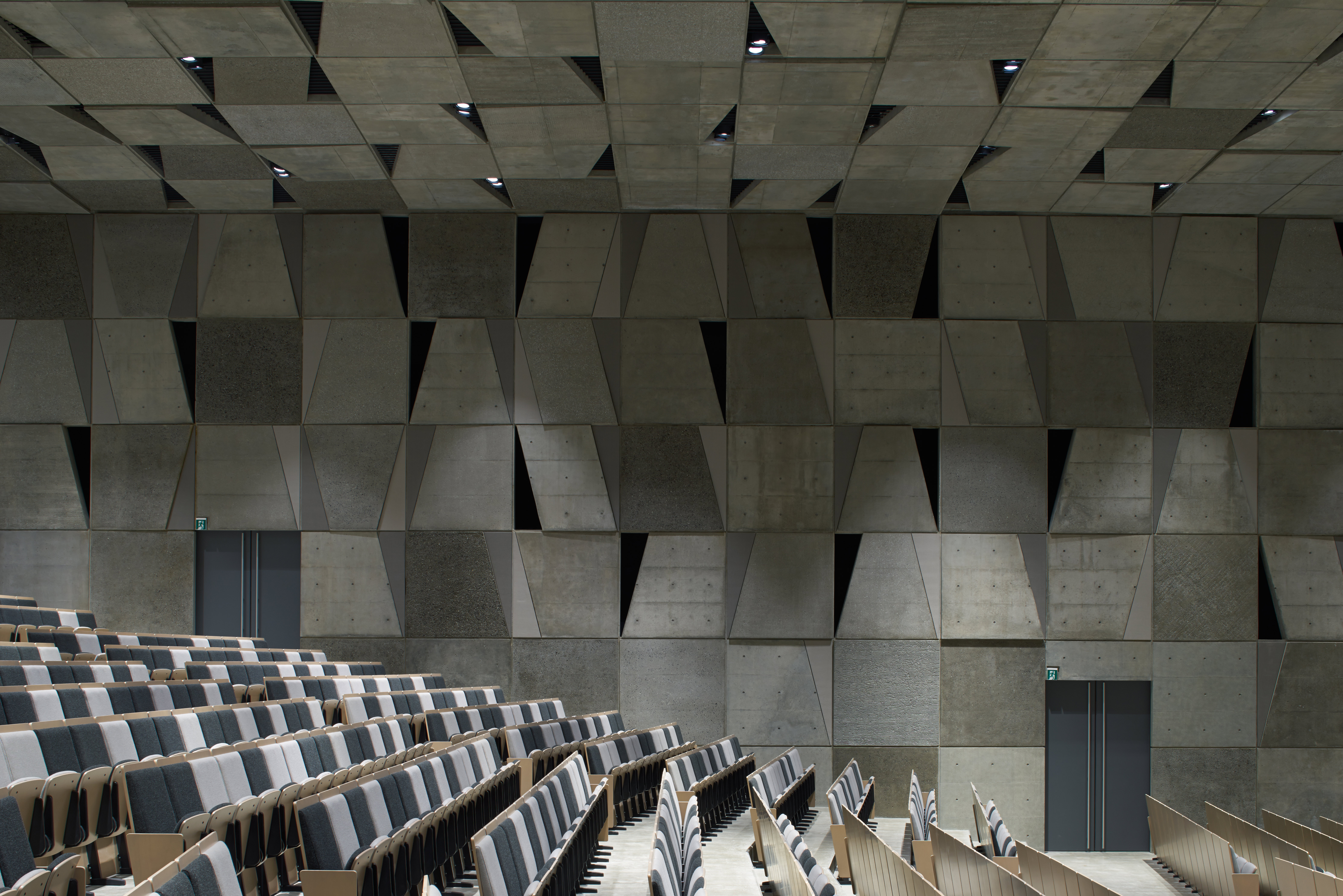 Waseda University Senior High School Auditorium by NIKKEN SEKKEI LTD ...