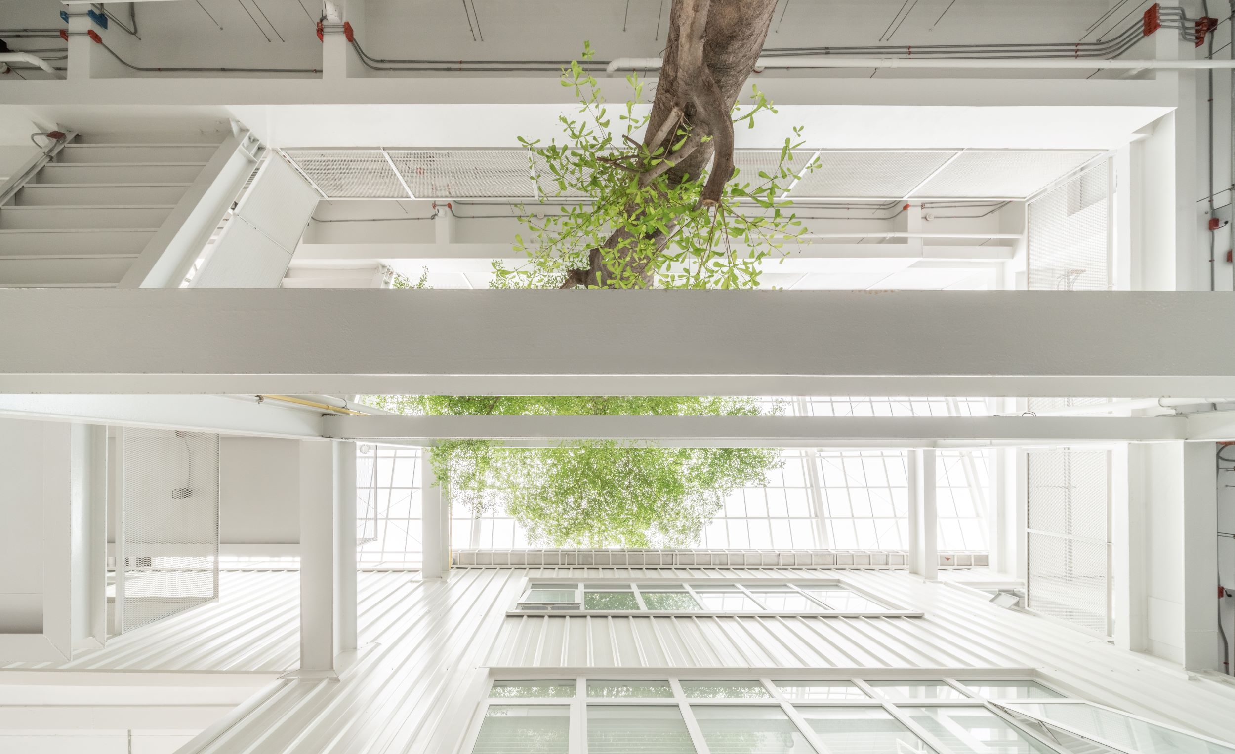Pu-Hai Properties Building by AOMO(Architecture of My Own) - Architizer