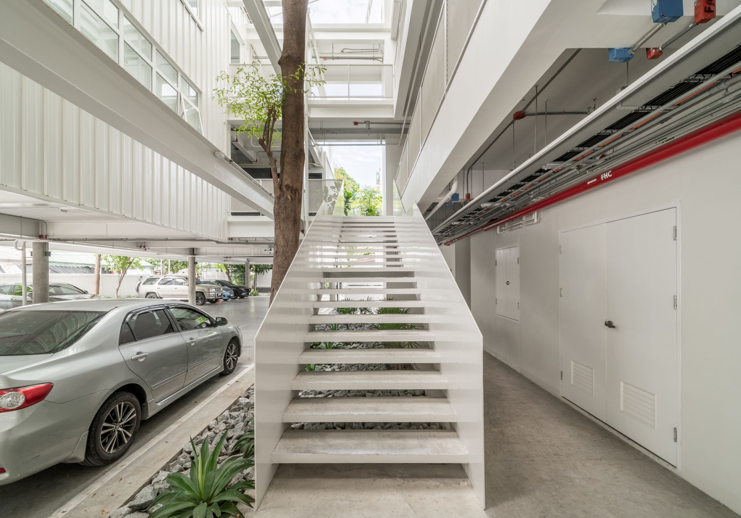 Idea 3571435: Pu-Hai Properties Building by AOMO(Architecture of My Own ...