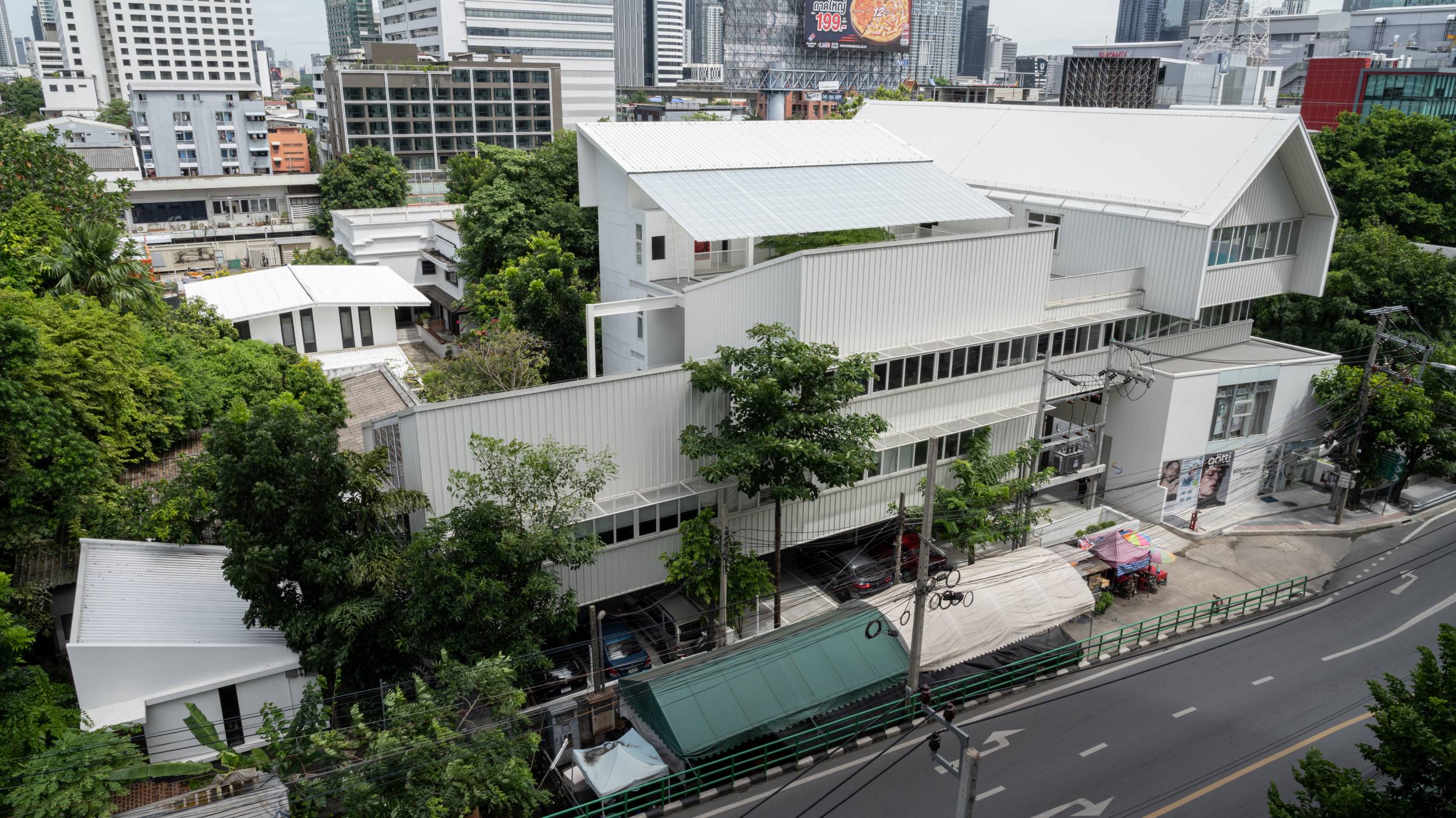 Pu-Hai Properties Building by AOMO(Architecture of My Own) - Architizer