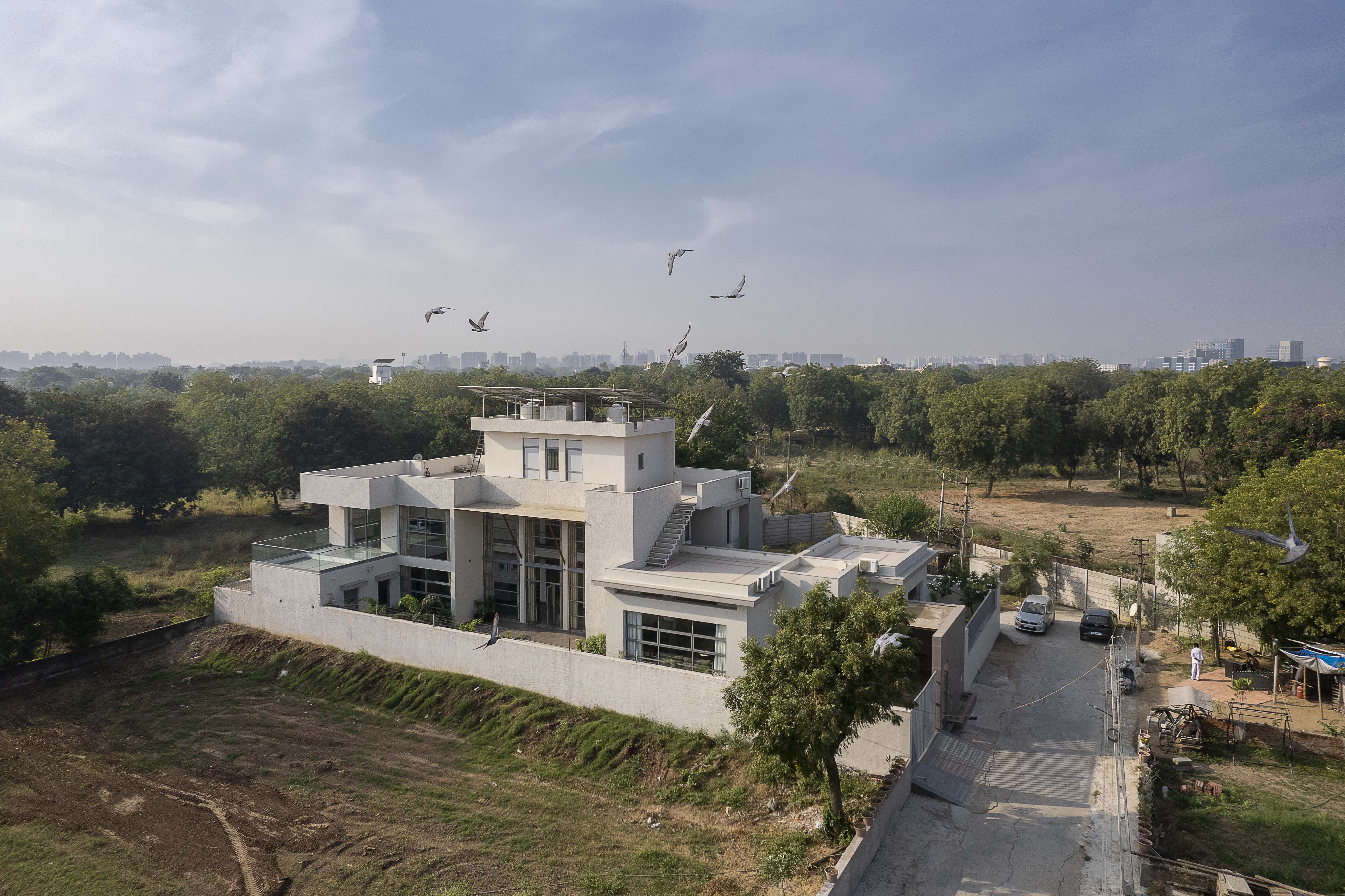 The linear courtyard house by Vicara design studio - Architizer