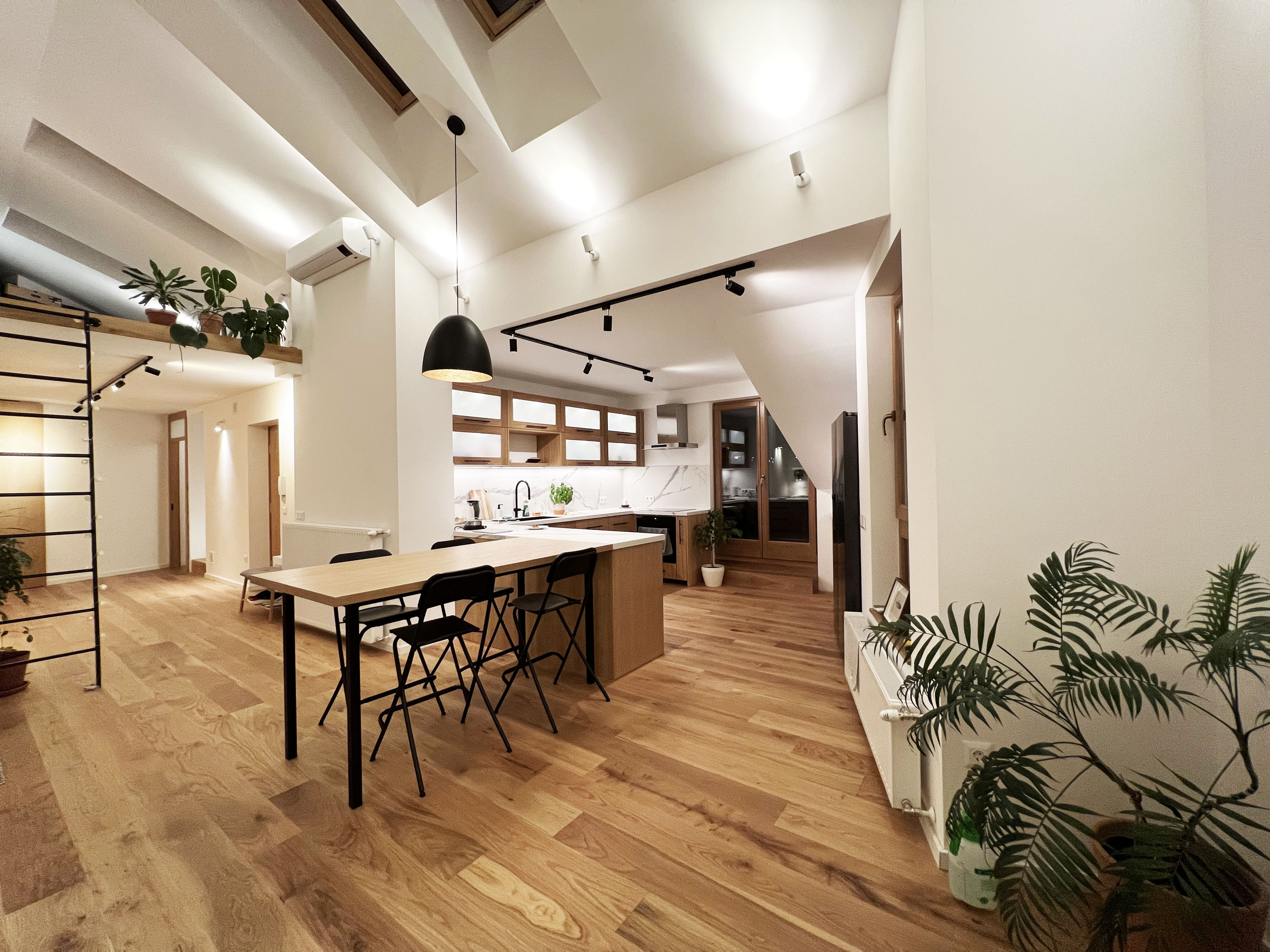 Atick Loft by Barsony Design Studio - Architizer